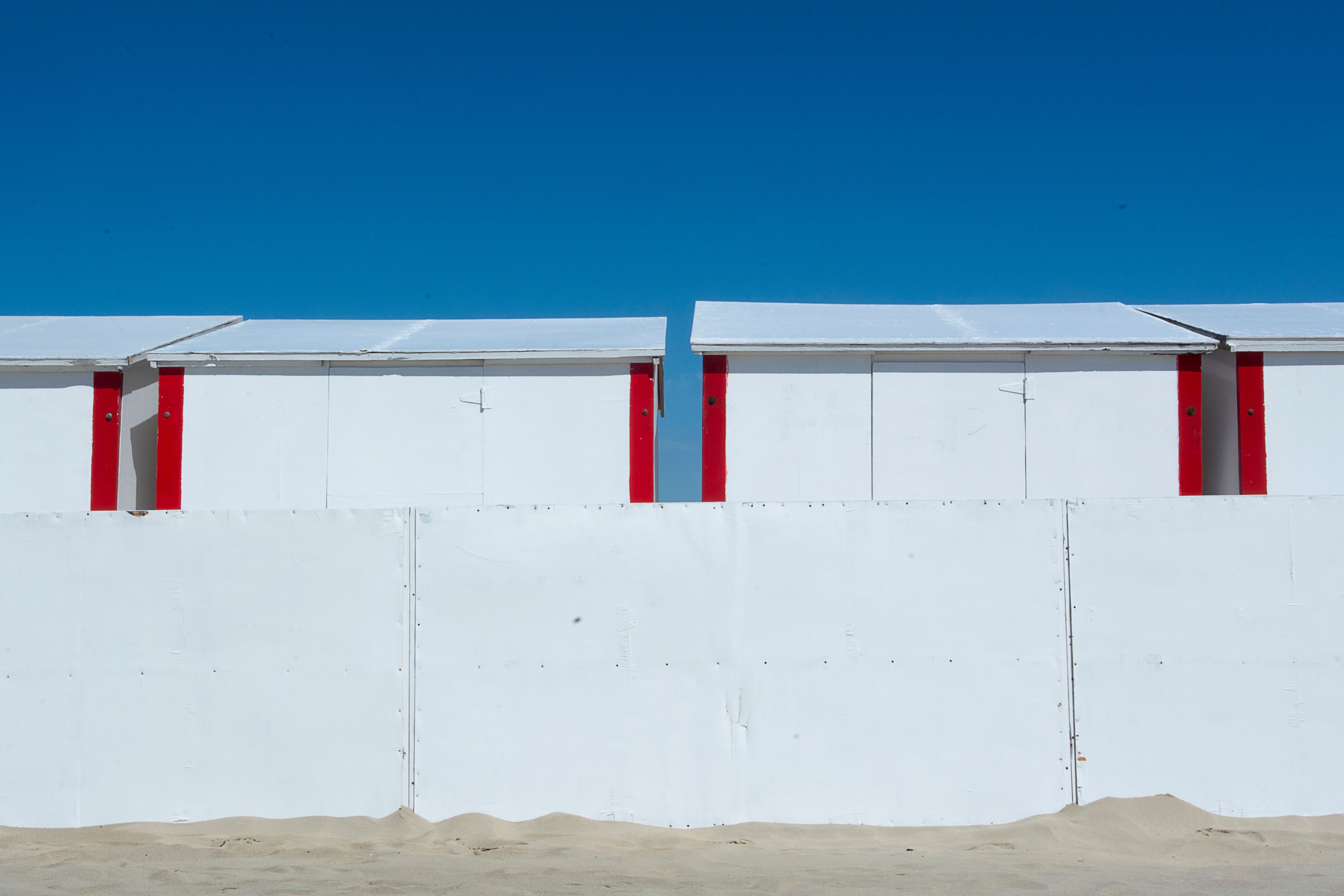 White Buildings On Beach Photos, Download The BEST Free White Buildings ...