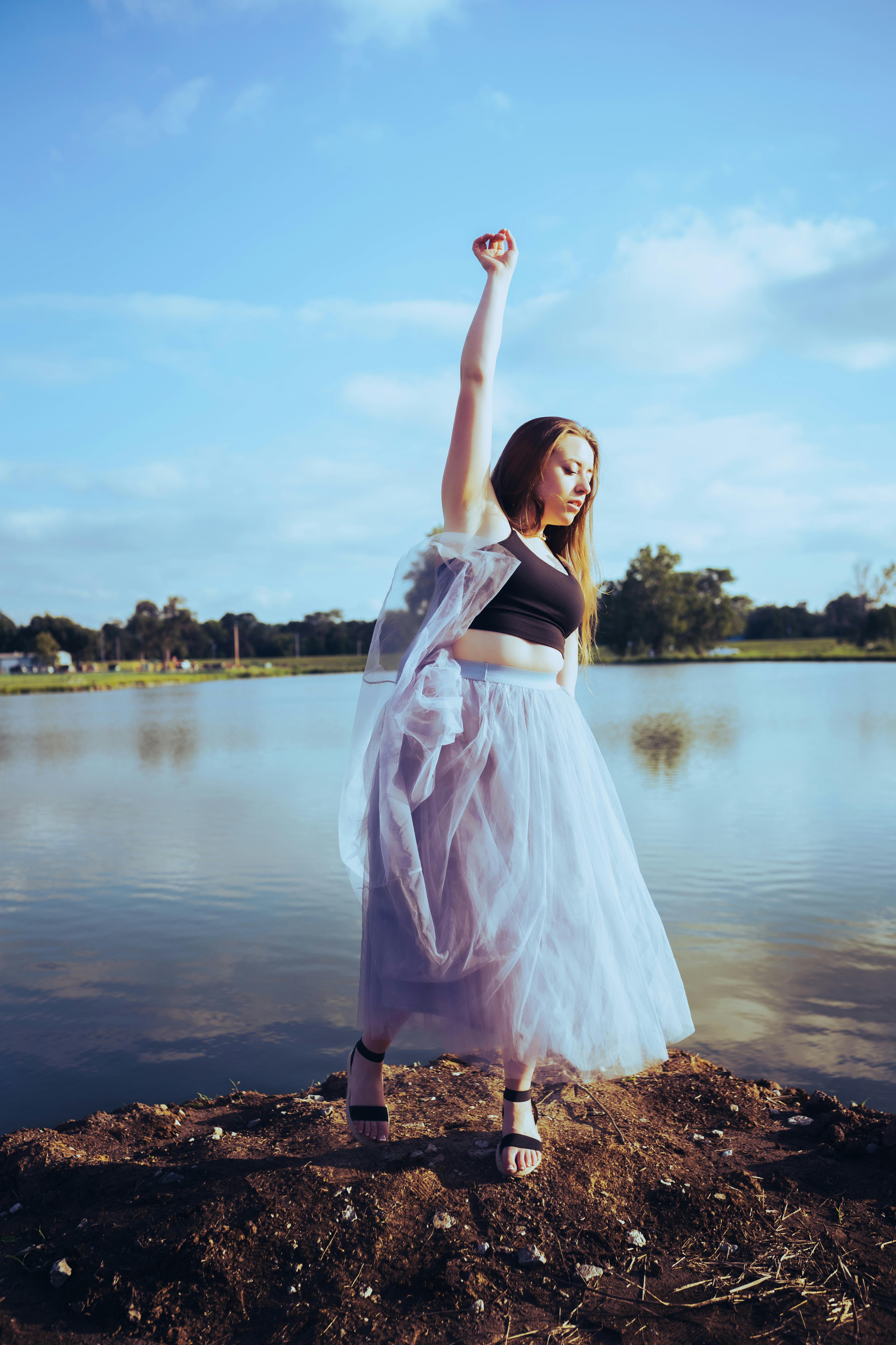 Woman in Dress Posing in Summer Nature Landscape · Free Stock Photo