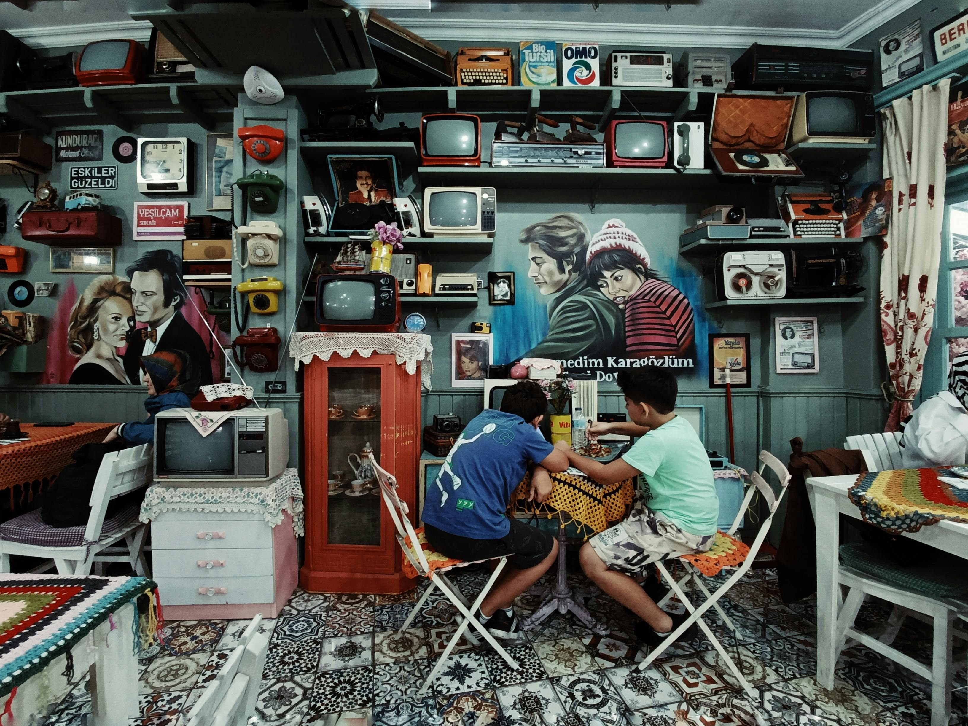 Boys Scan Zold Photos, Download The BEST Free Boys Scan Zold Stock ...