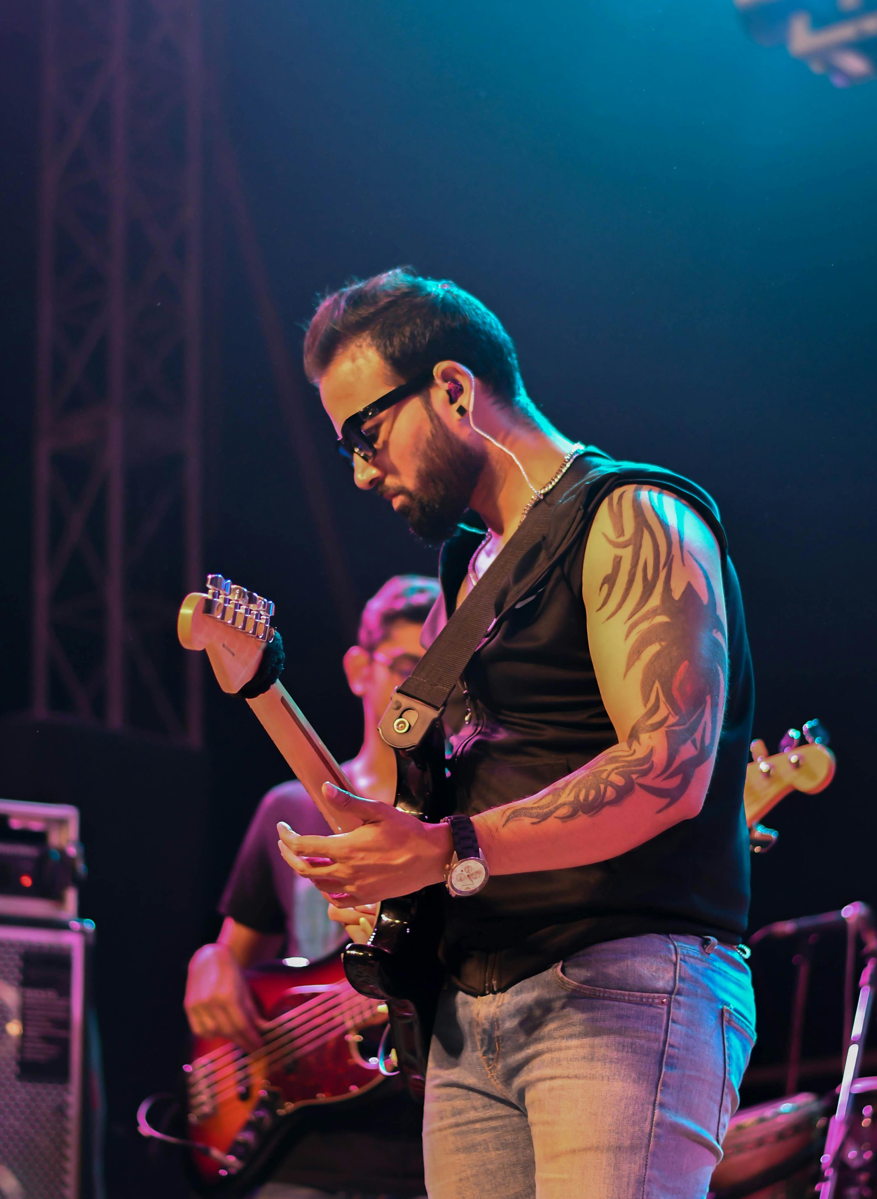 Concert Portraits 50 Photos & Videos Collected by Garv Chaplot