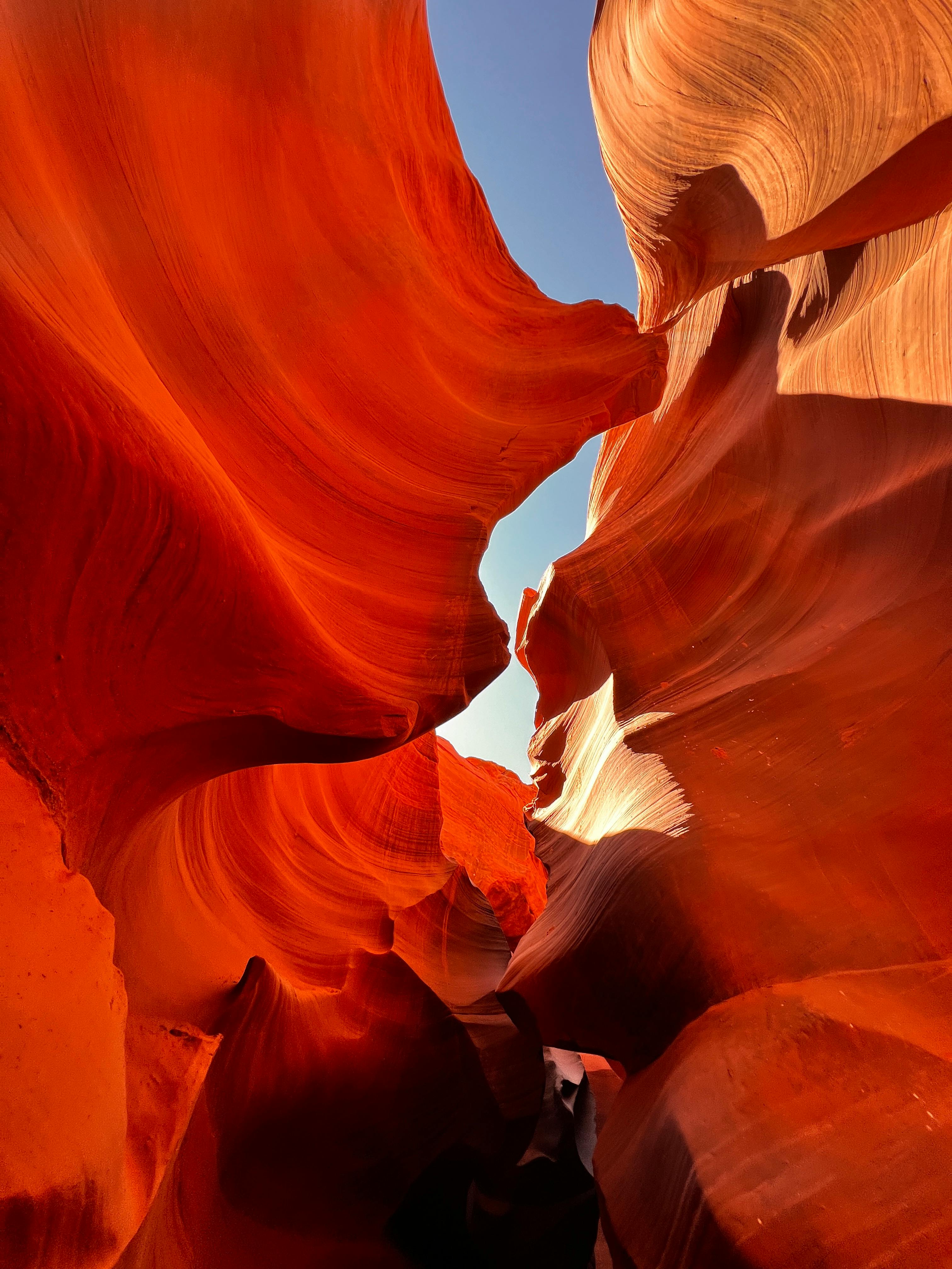 Smooth Eroded Rock Formations · Free Stock Photo