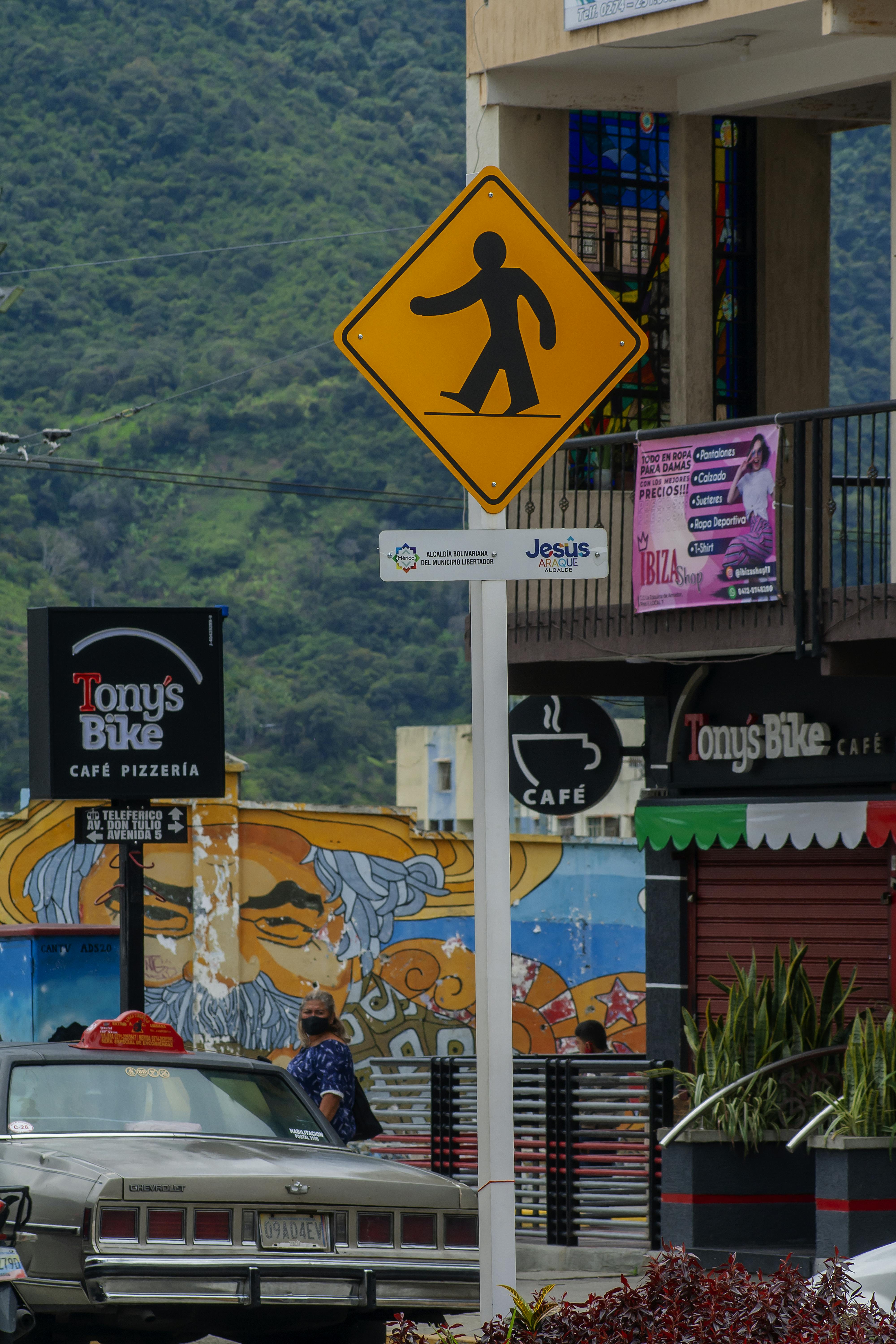 Pavement Ends Road Signage · Free Stock Photo