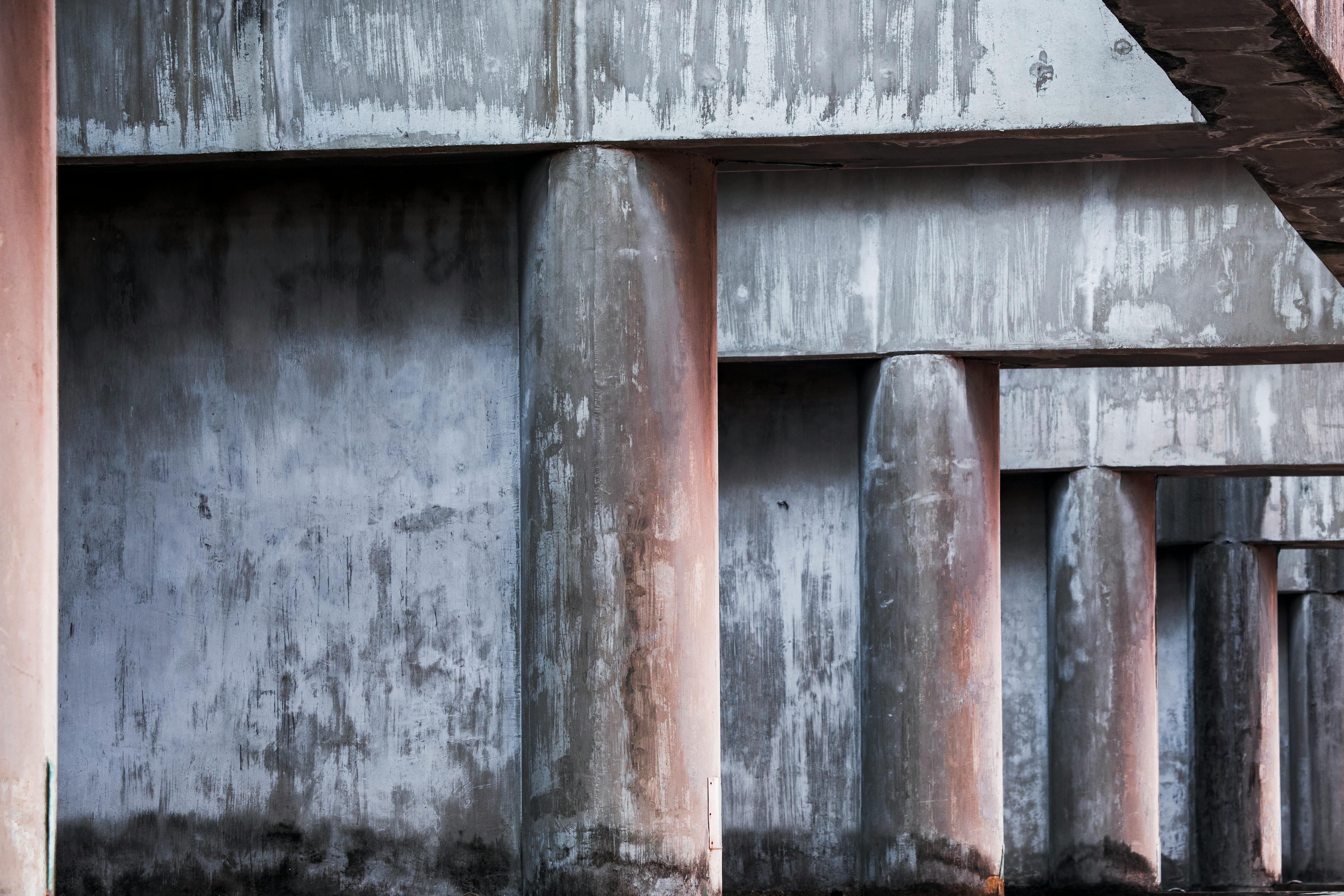 Gray Concrete Pillars · Free Stock Photo