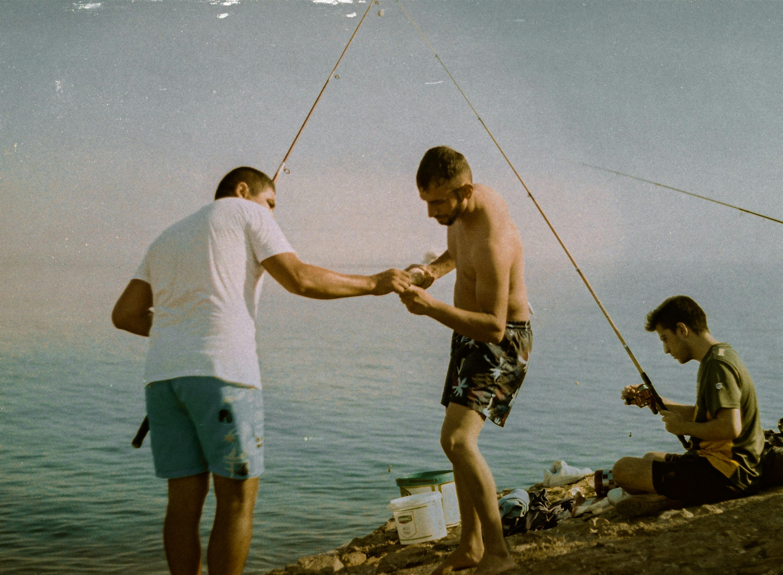 Fishing Bonding Photos, Download The BEST Free Fishing Bonding Stock ...