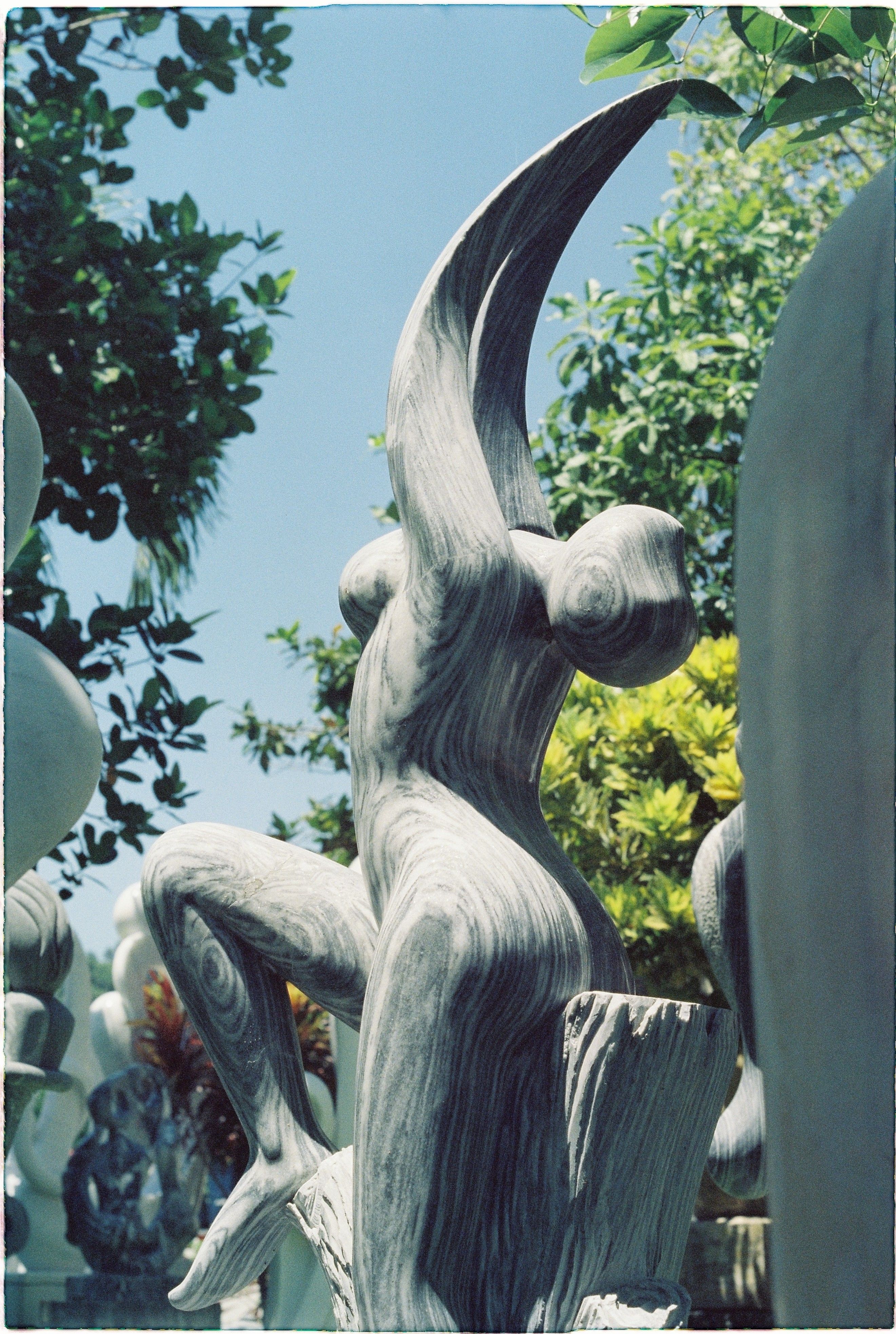 Gray Statue in Close Up Shot · Free Stock Photo