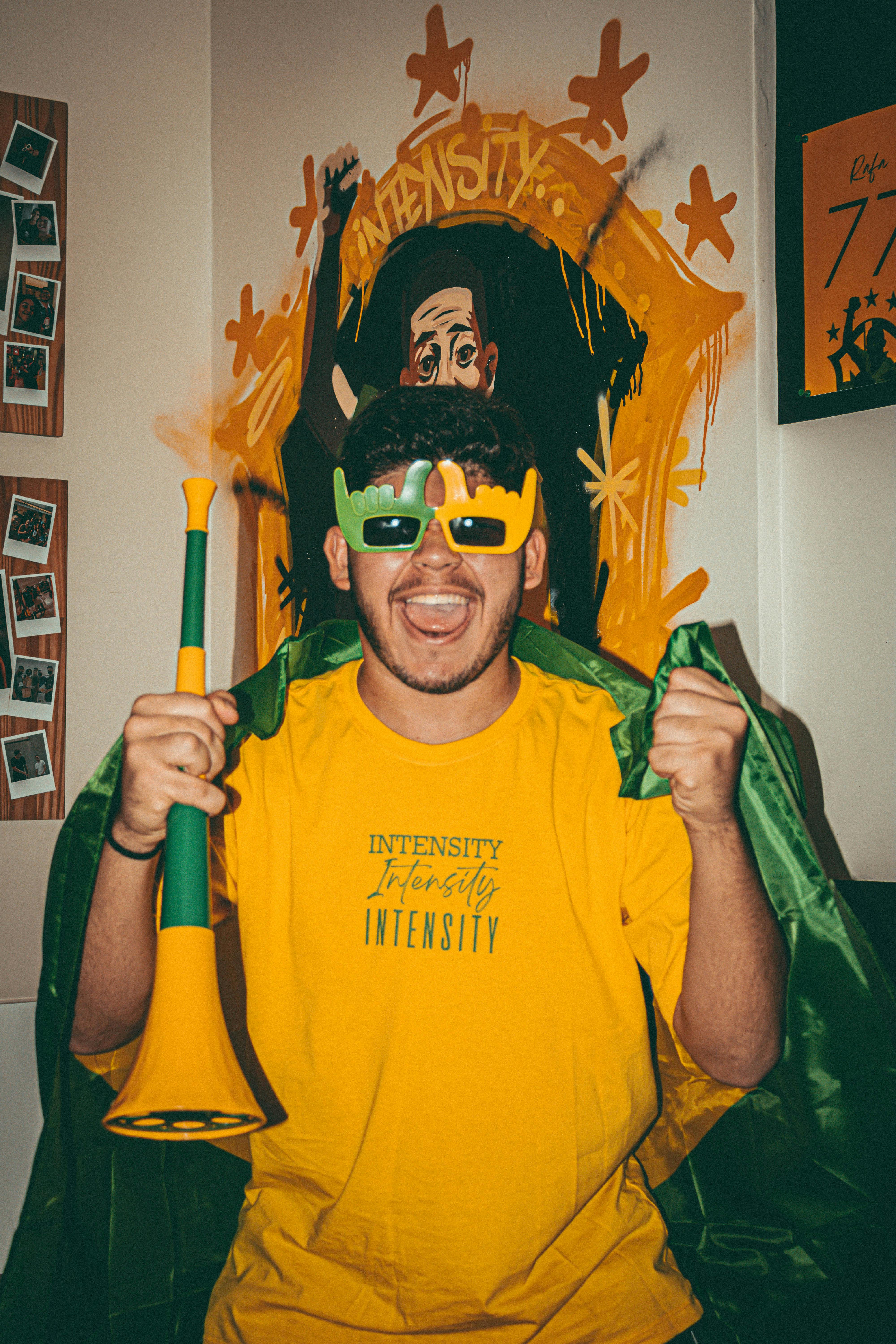 Green Prop Room Photos, Download The BEST Free Green Prop Room Stock ...