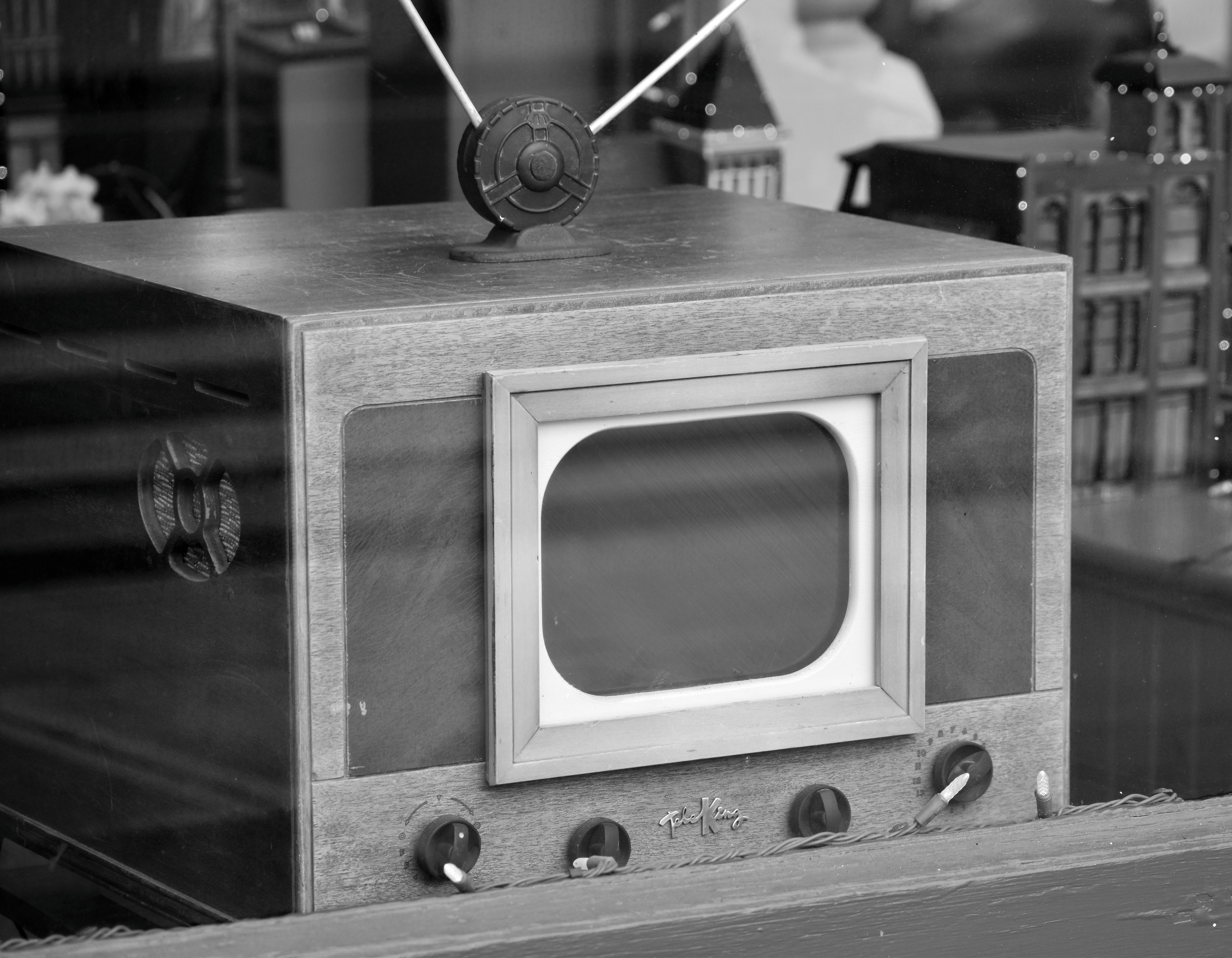 Black Crt Tv Showing Gray Screen · Free Stock Photo