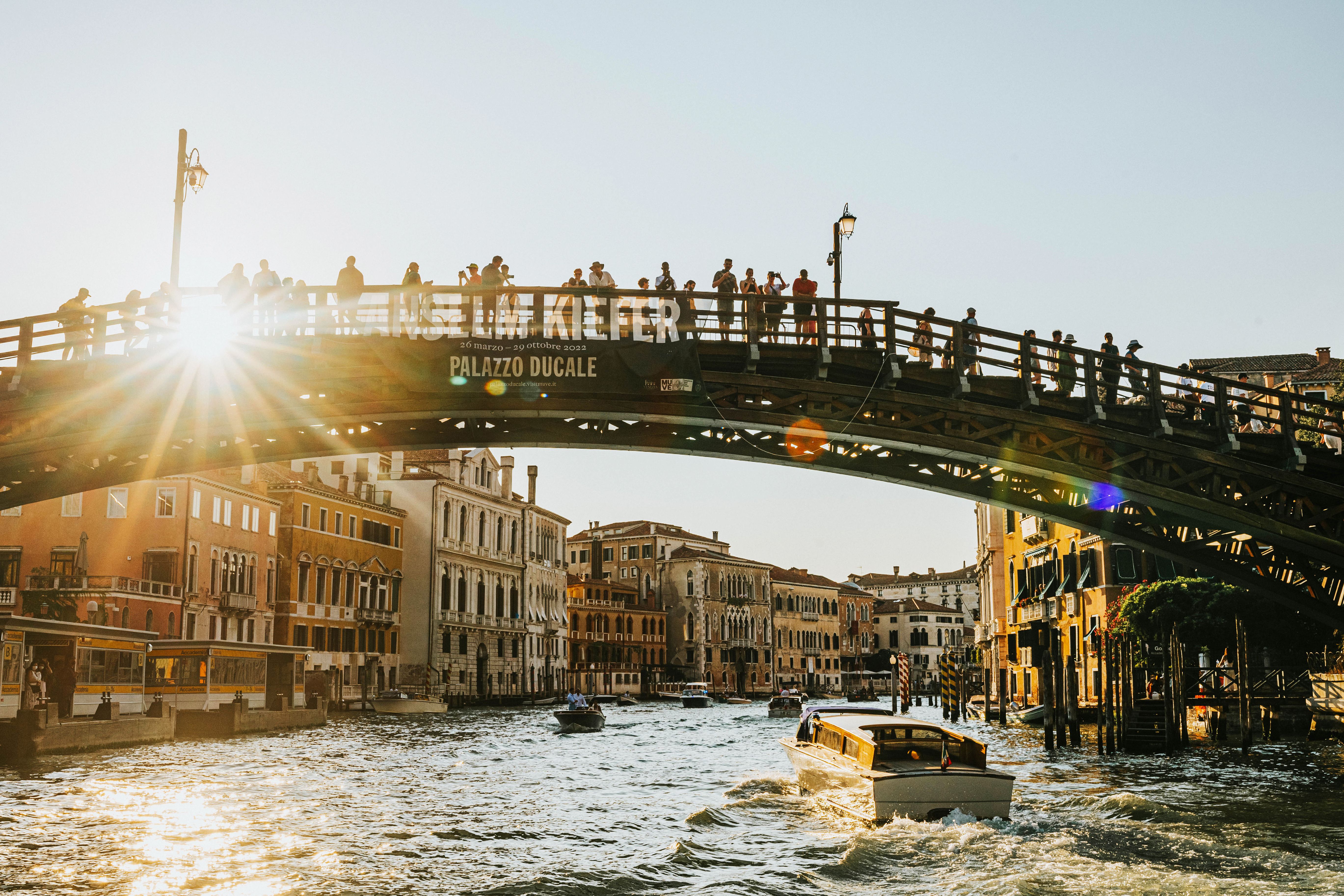 Boats and Bridge Above Canal at Sunset · Free Stock Photo