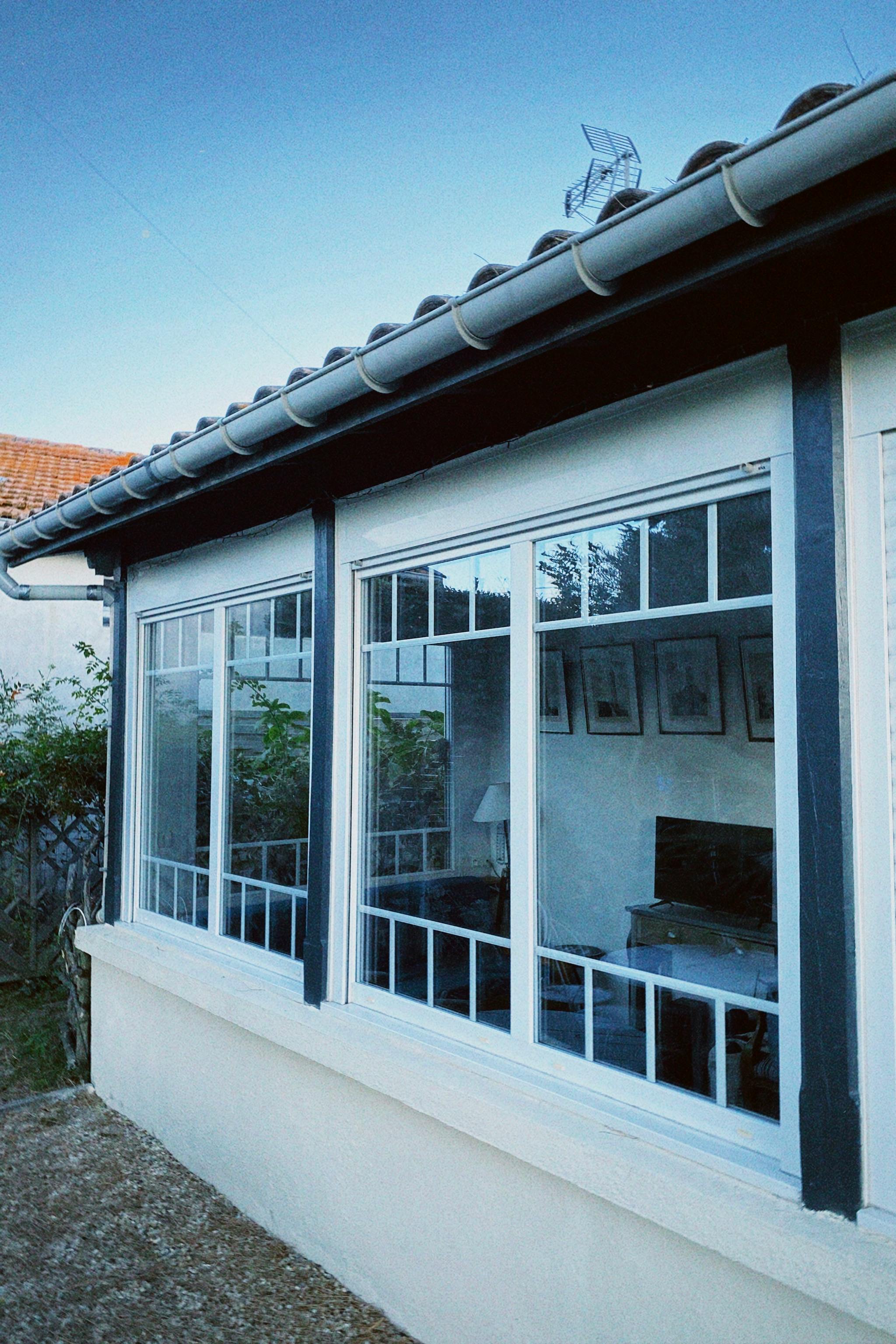 Building Exterior with Large Windows · Free Stock Photo