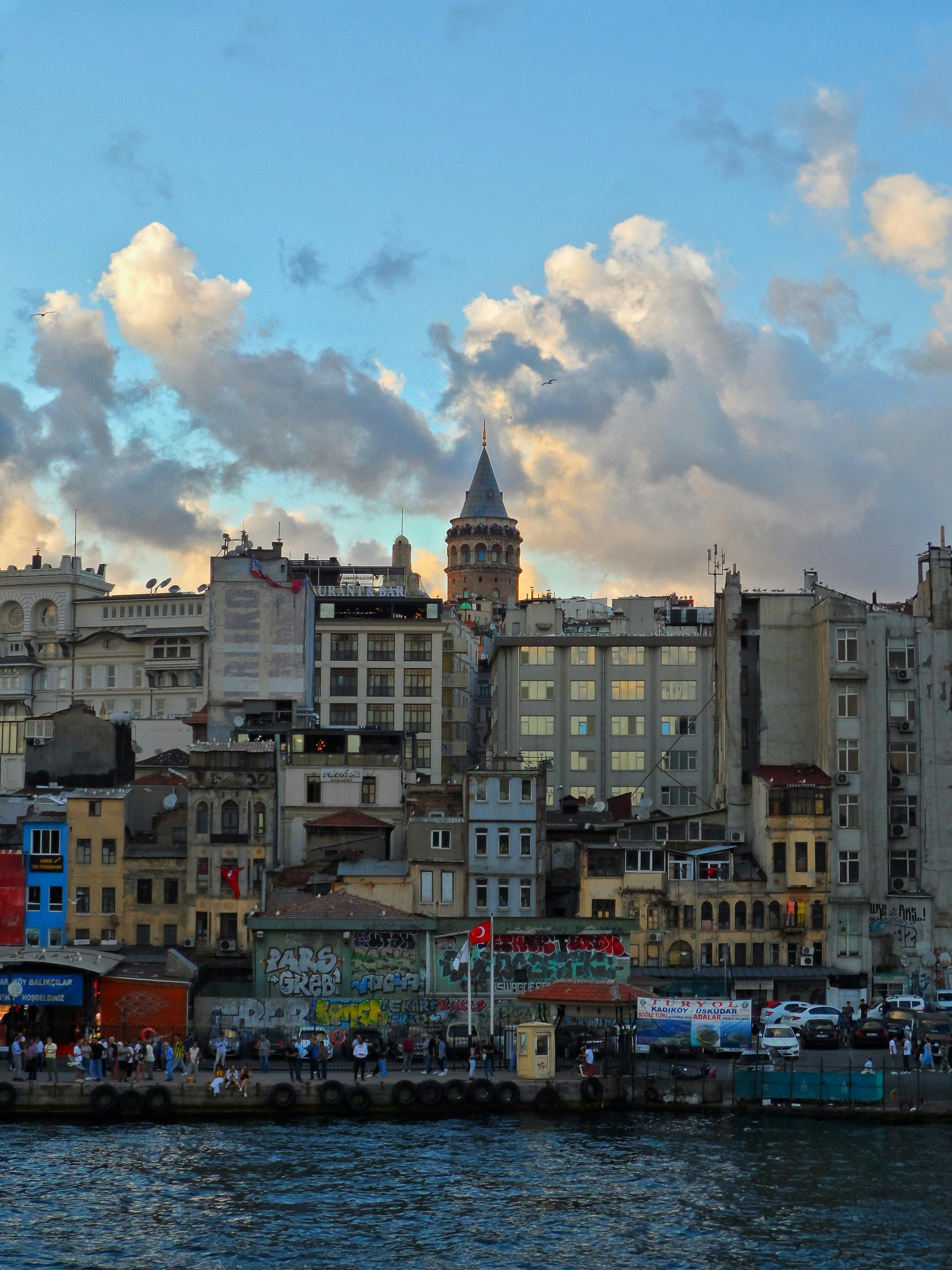 Waterfront Buildings by the Bosphorus Strait in Istanbul, Turkey · Free ...