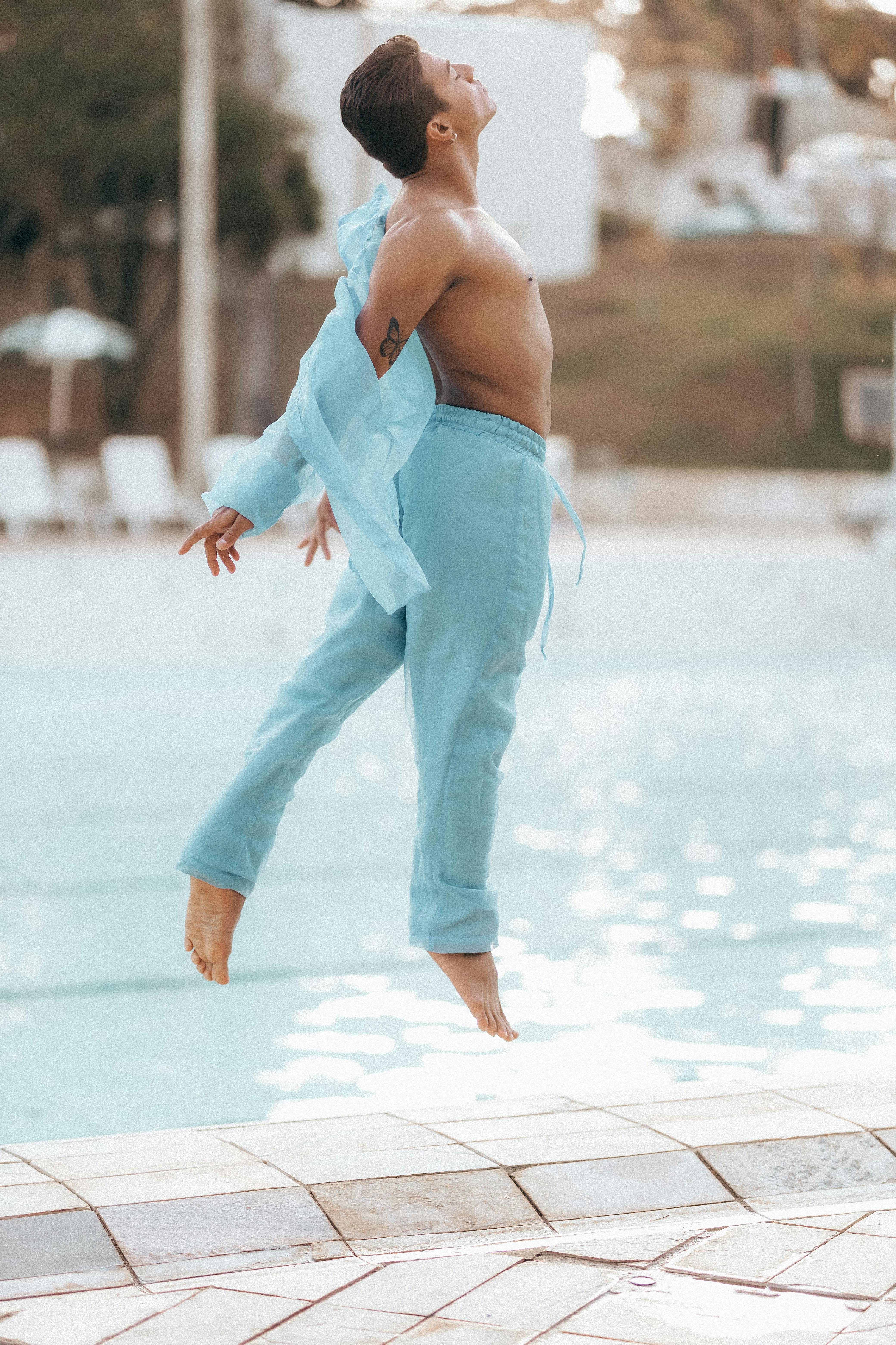 Pool Dancer Photos, Download The BEST Free Pool Dancer Stock Photos ...