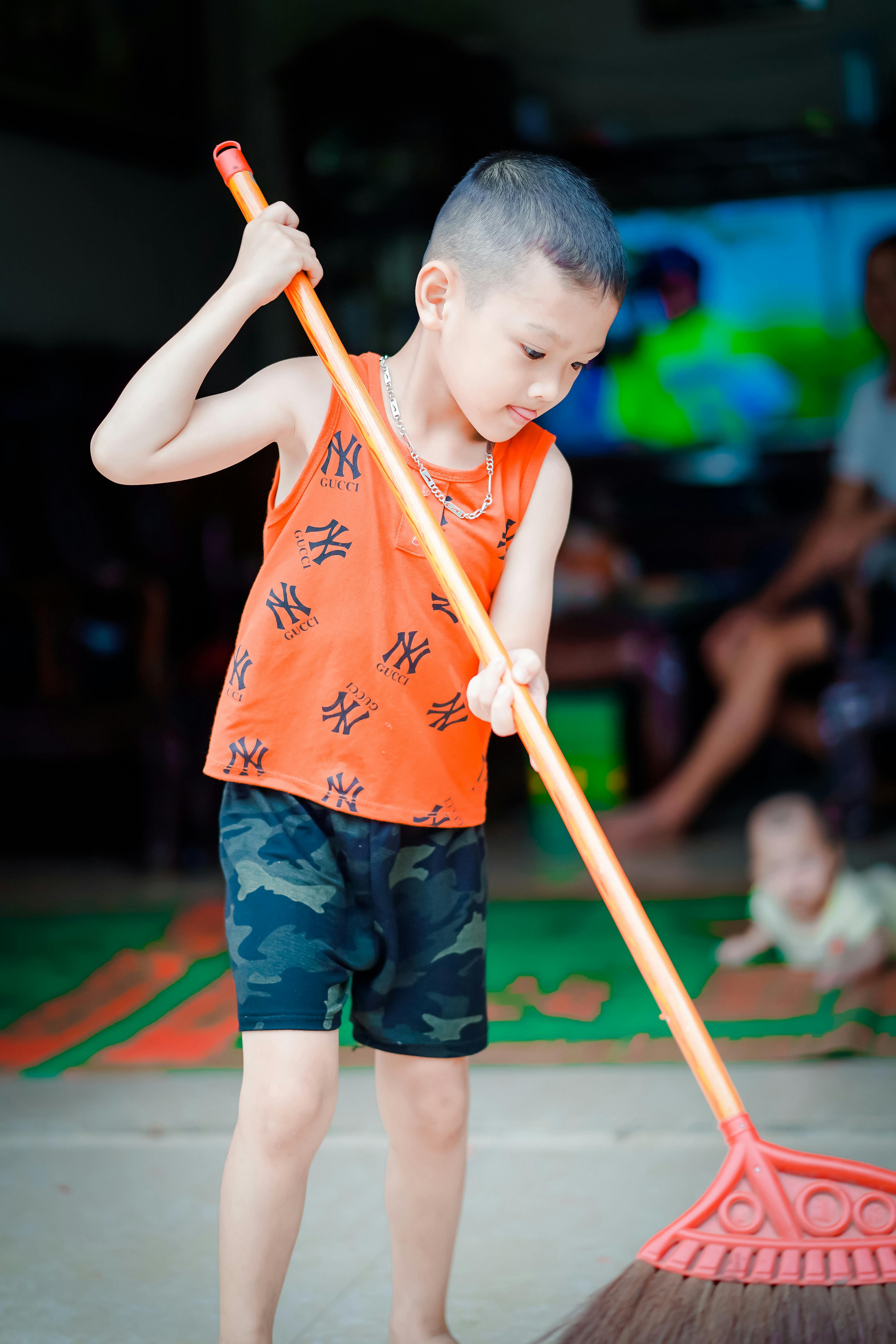 Kids Sweeping Photos, Download The BEST Free Kids Sweeping Stock Photos ...