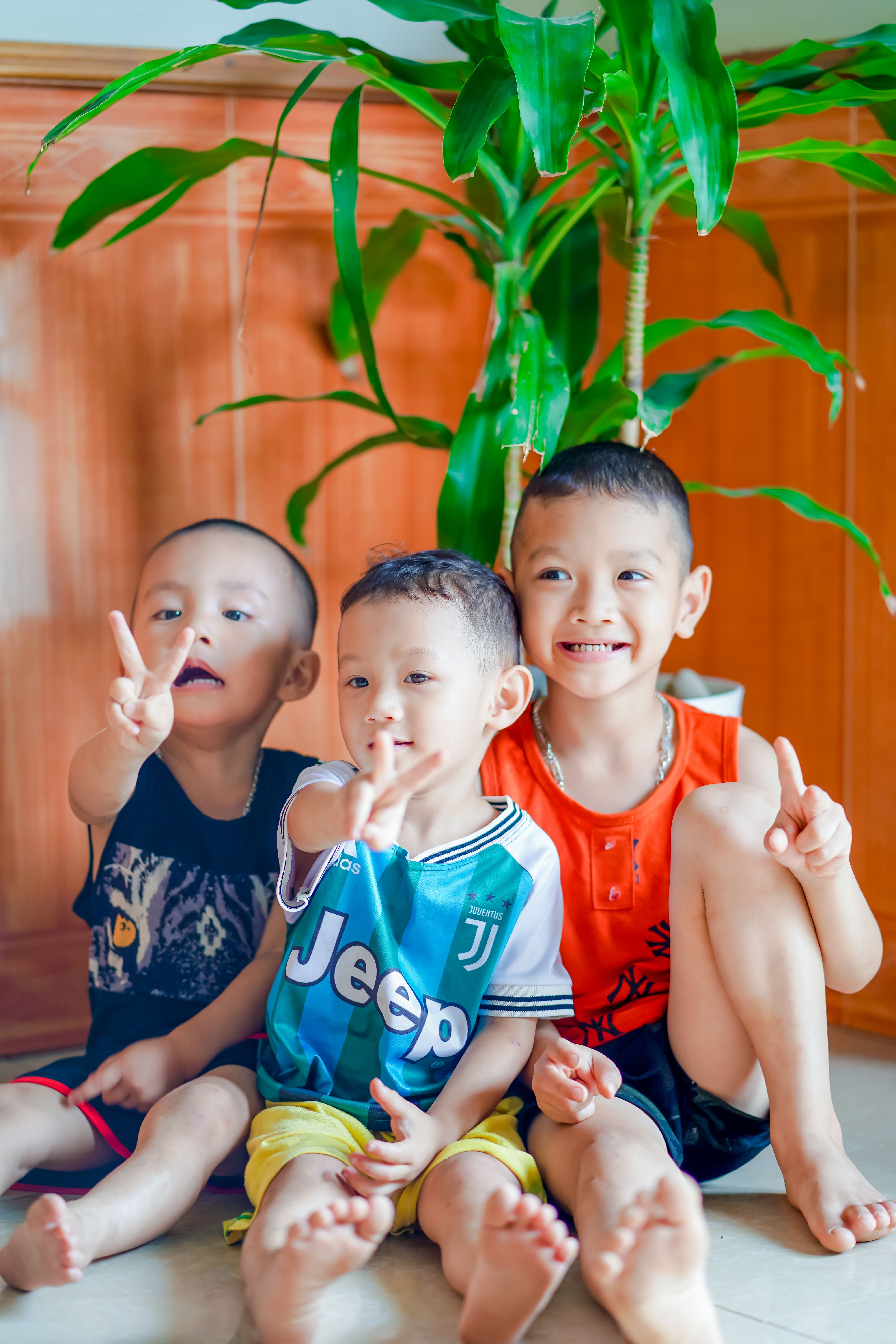 Children Sitting on the Floor · Free Stock Photo