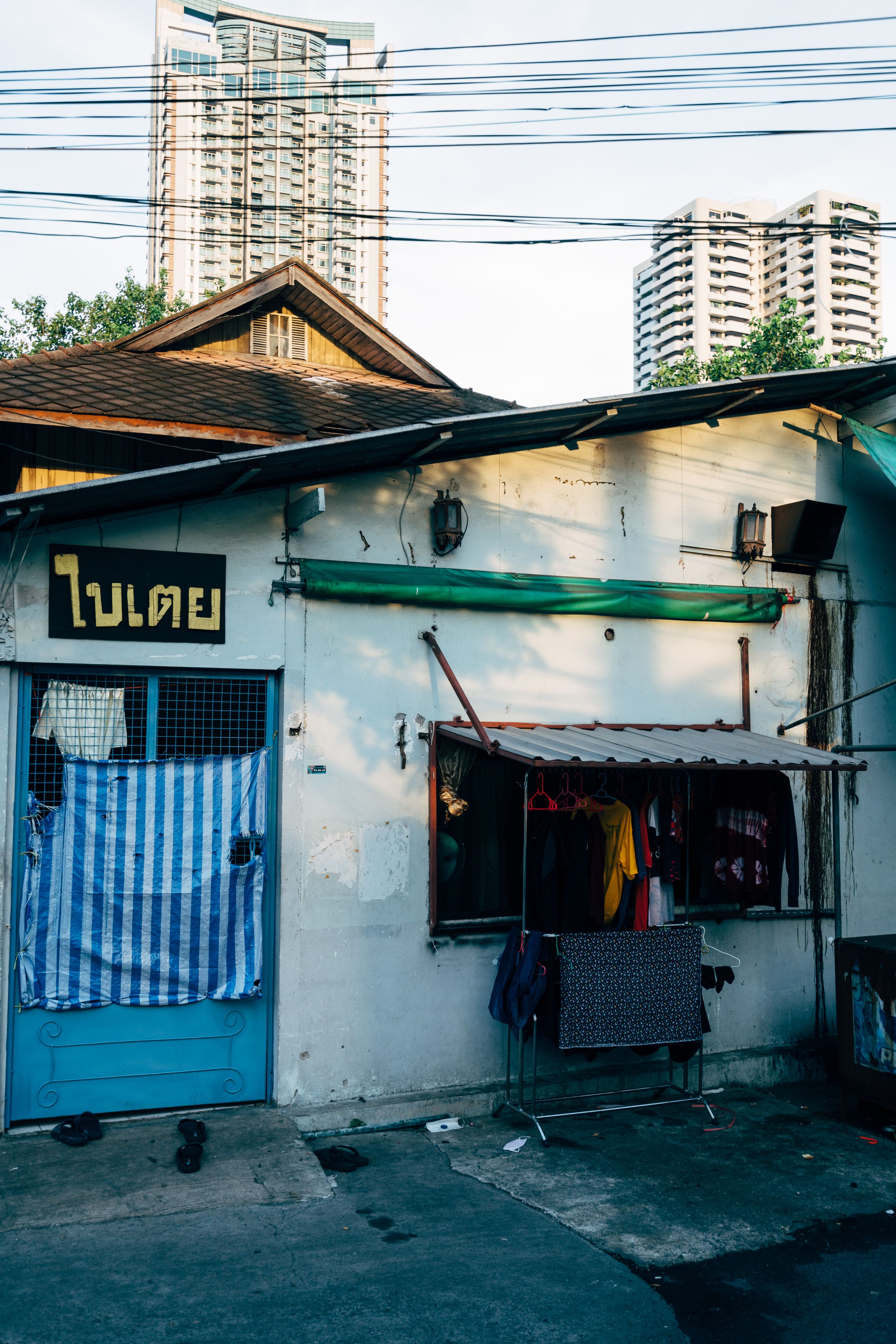 Shop in Building in Poor Village · Free Stock Photo