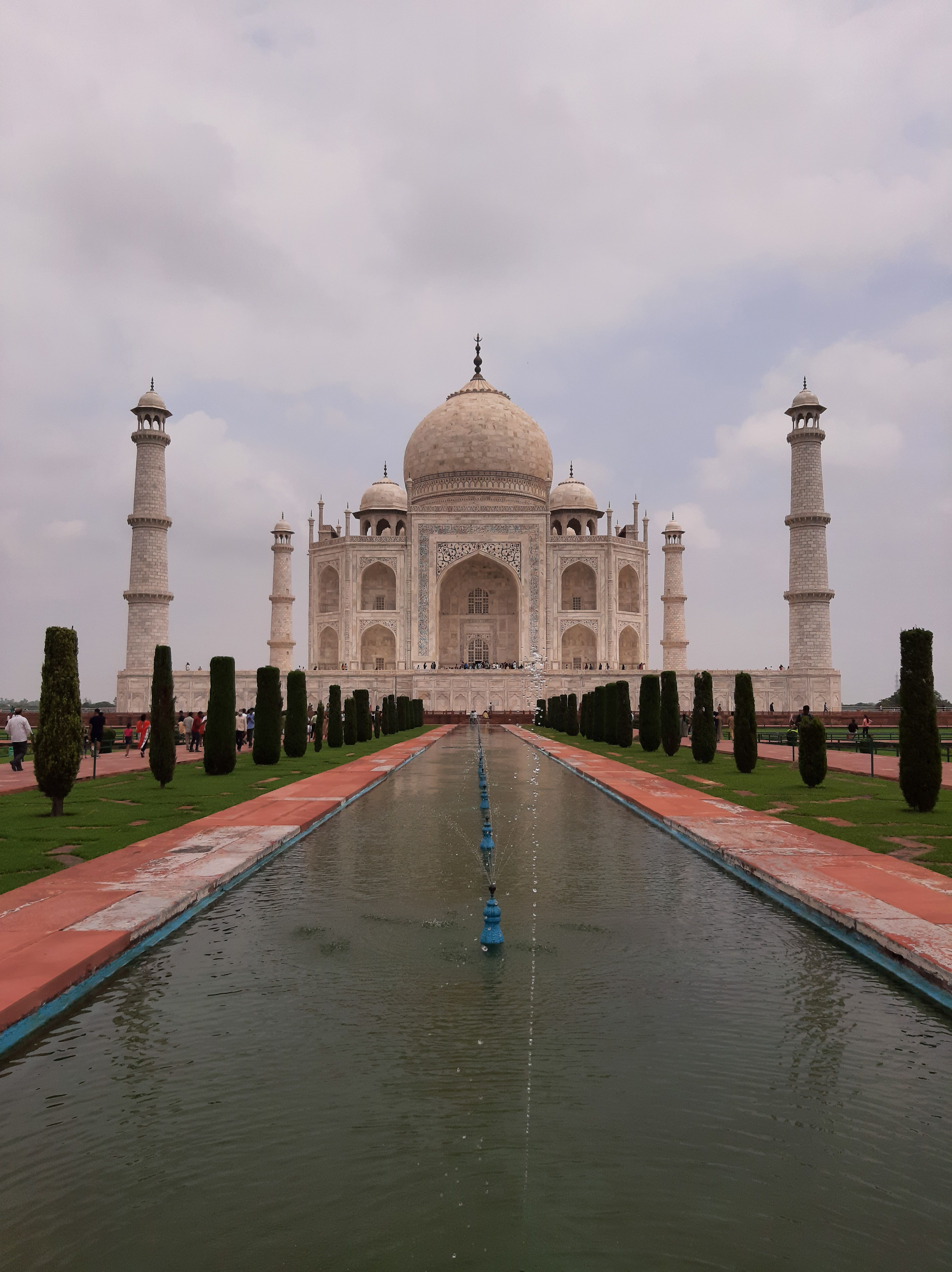The Taj Mahal - iconic & historical monument in Agra, India · Free ...