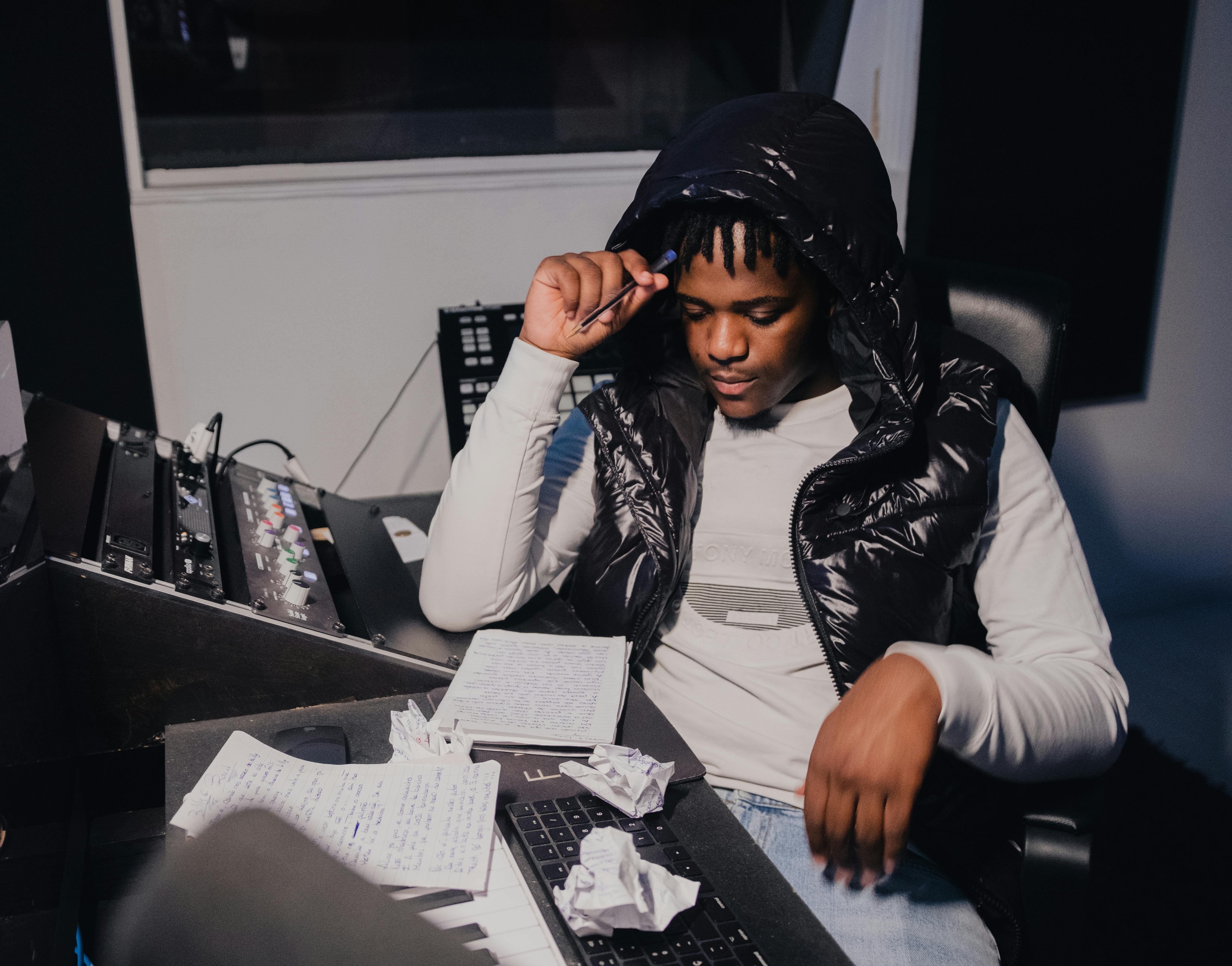 Writing Drafts Photos, Download The BEST Free Writing Drafts Stock ...