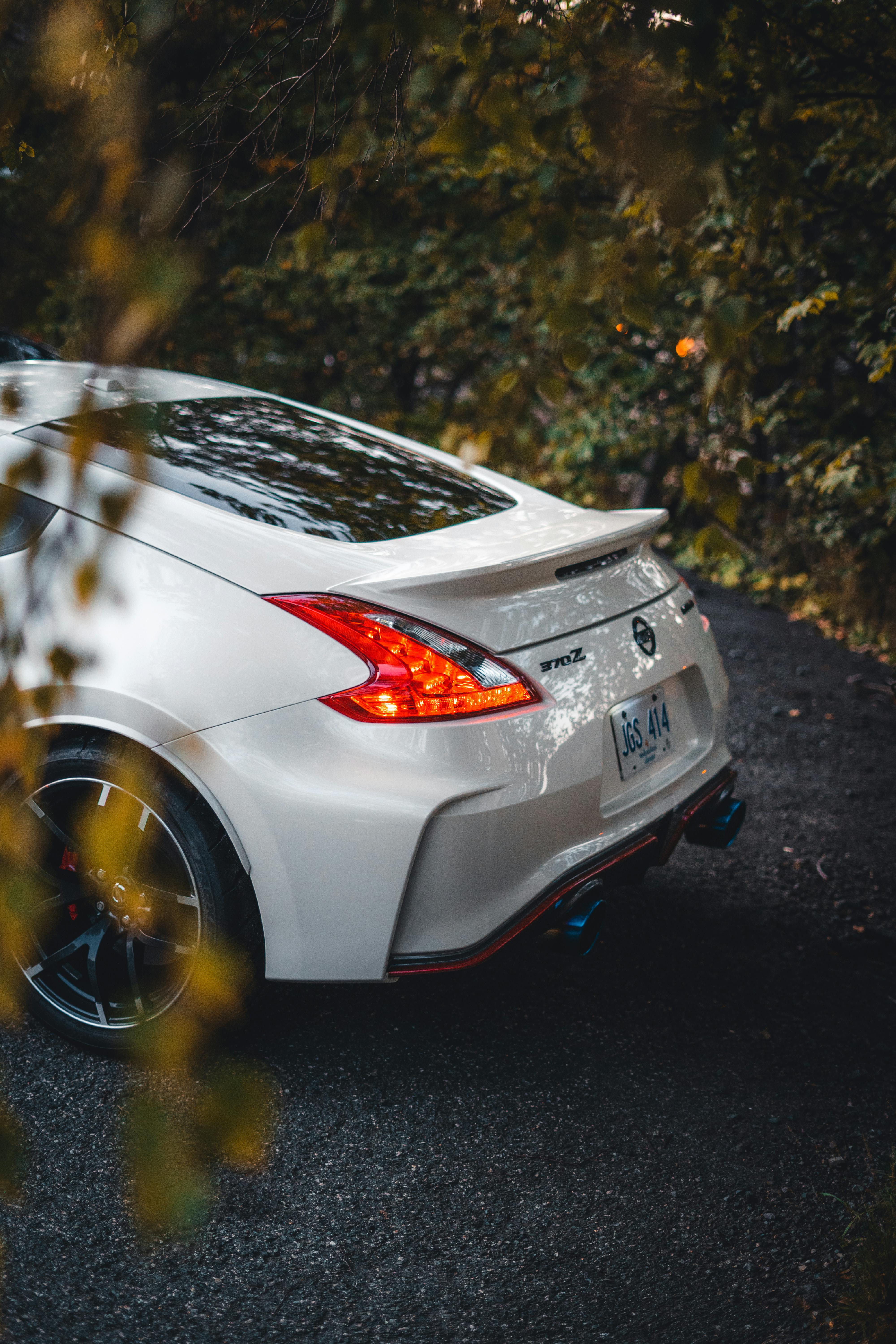 Photograph of a White Vehicle · Free Stock Photo