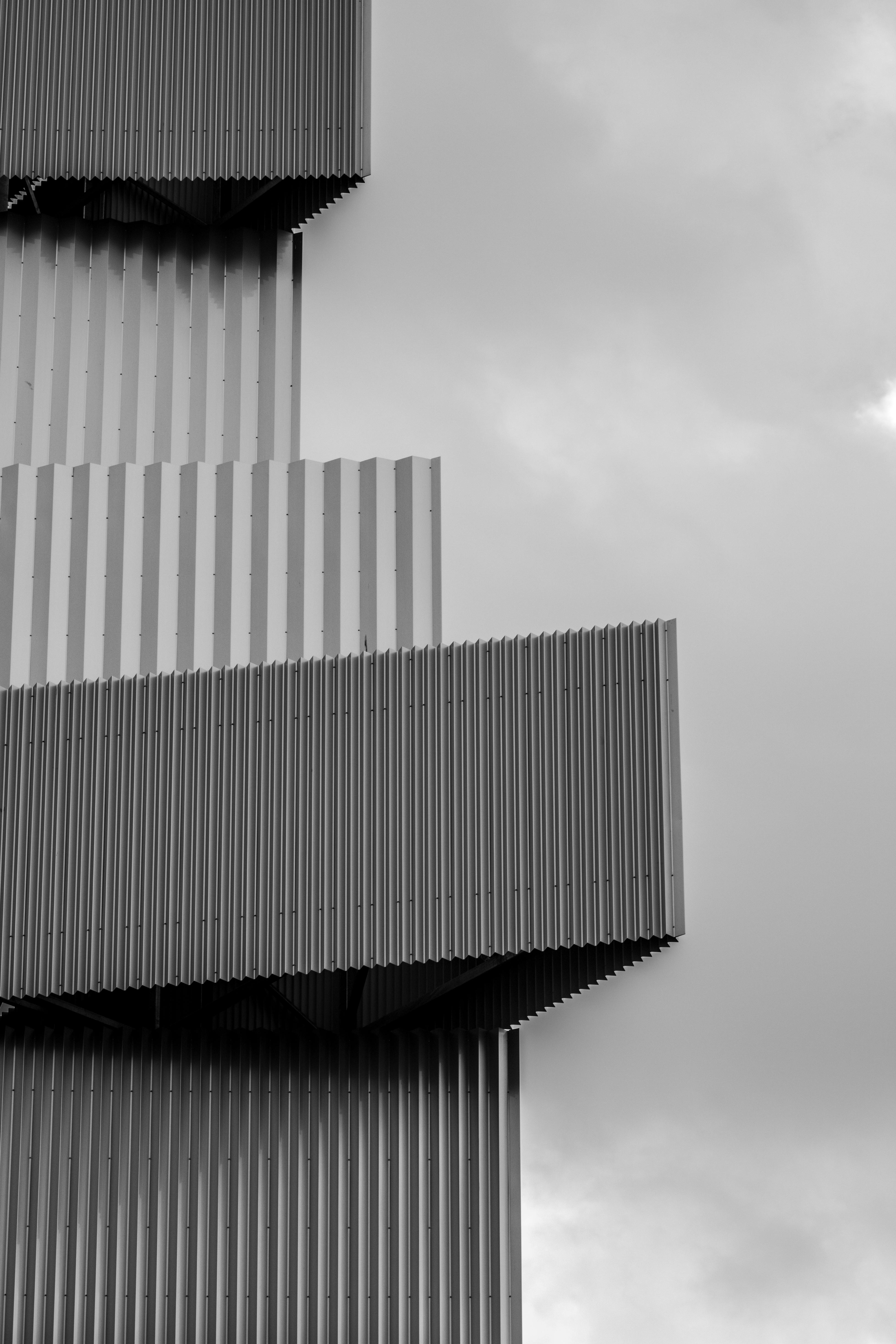 Modern Geometric Building in Black and White · Free Stock Photo