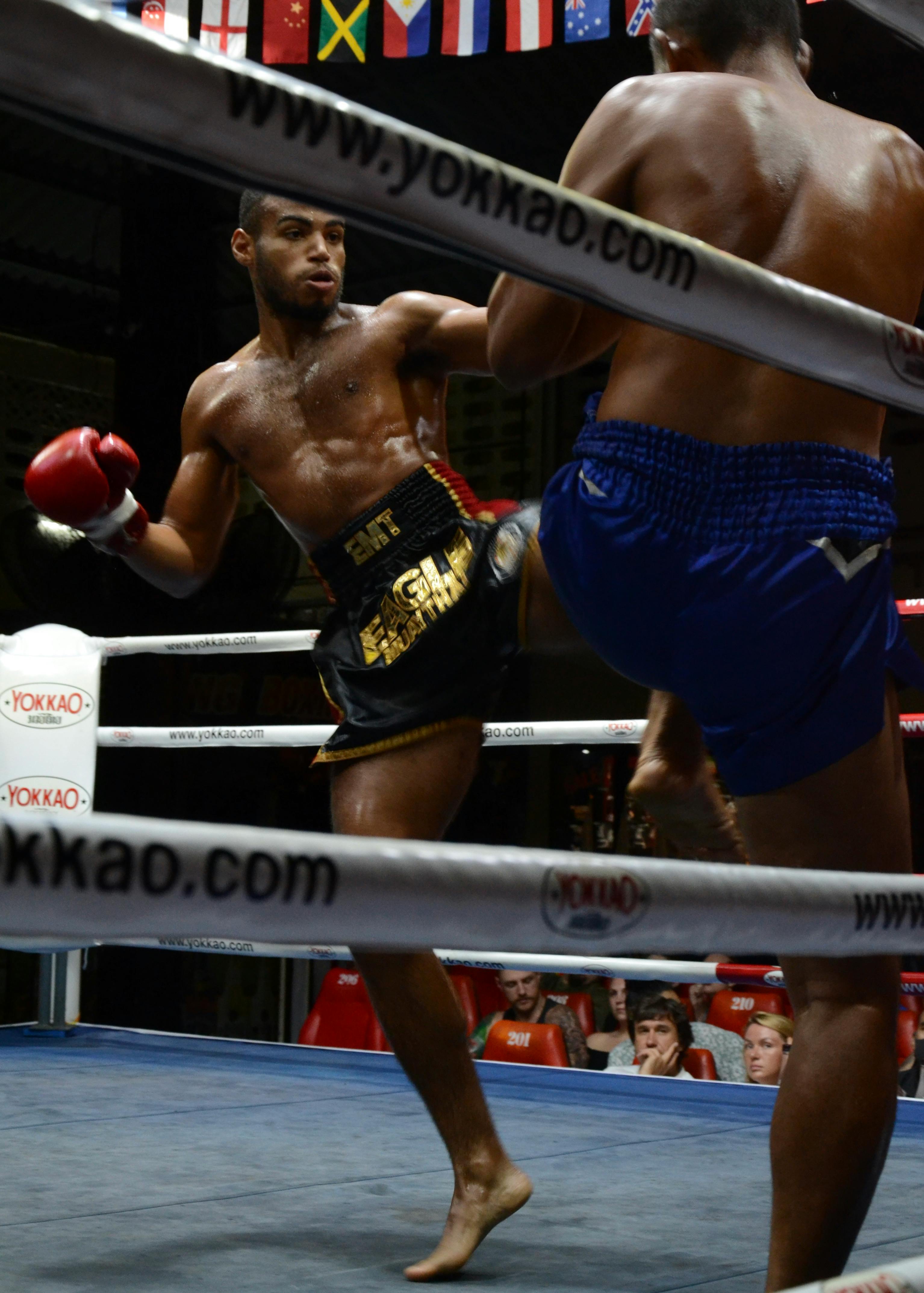 Muay Thaï 7 Photos & Videos Collected by Max Cal