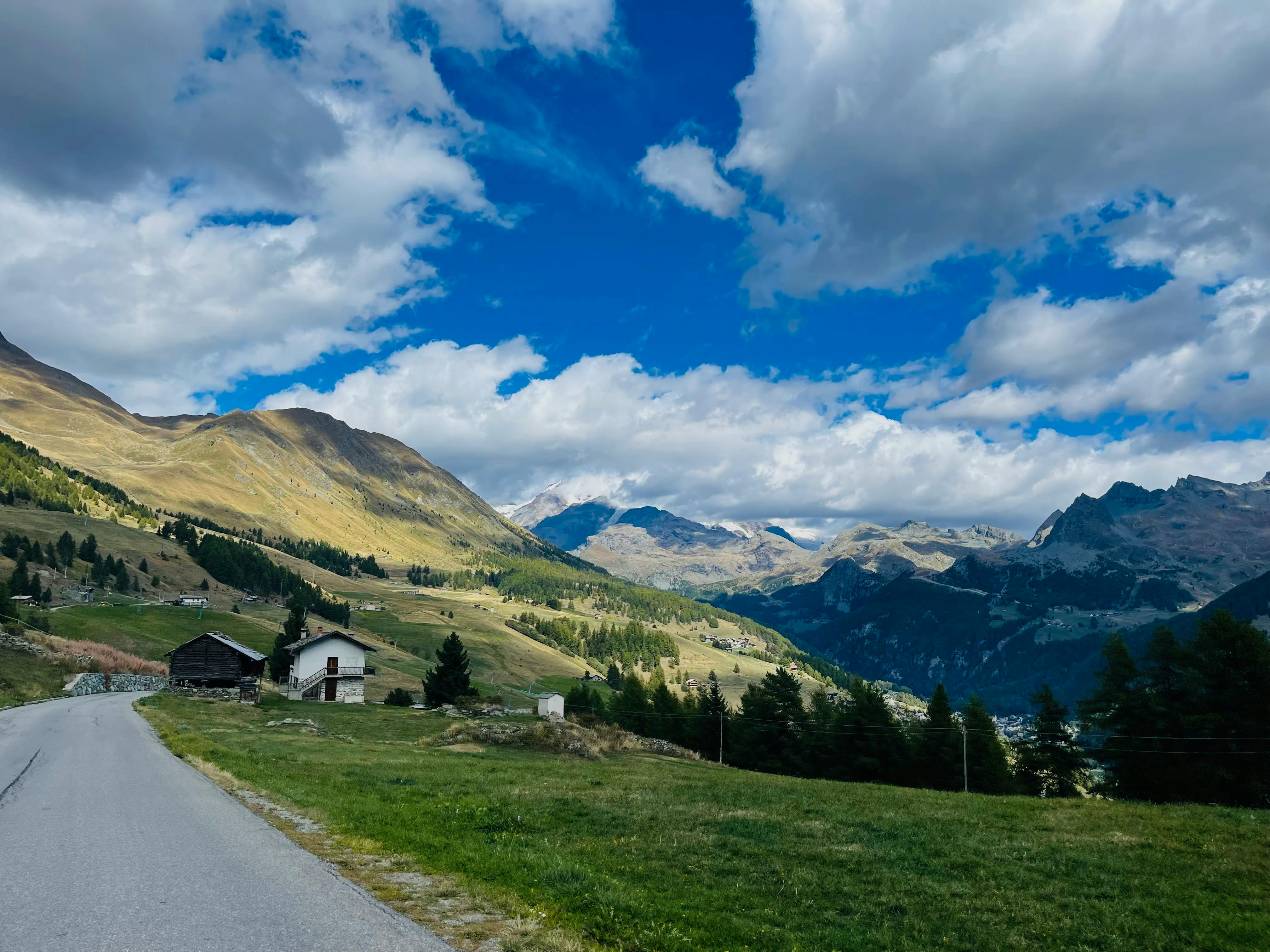 Sky Badal Photos, Download The BEST Free Sky Badal Stock Photos & HD Images