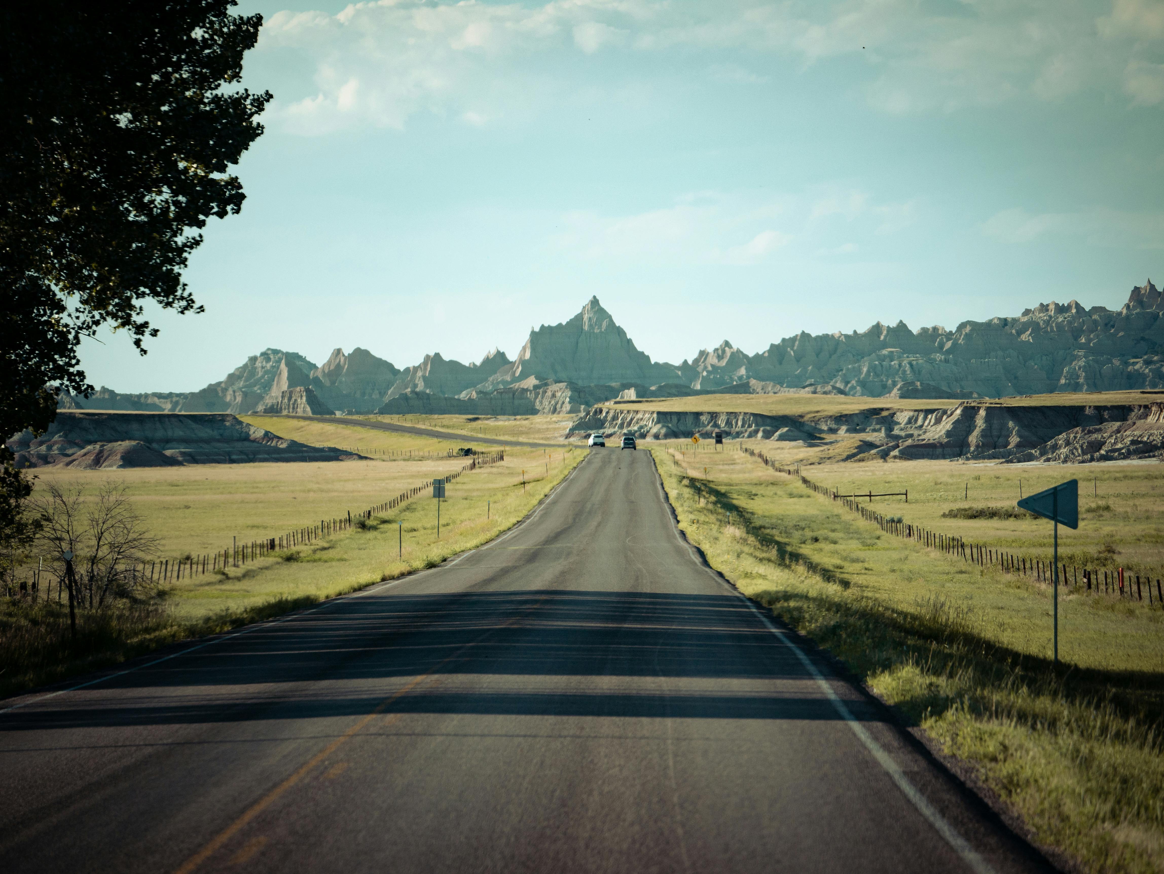 An Open Road with a Scenic View · Free Stock Photo