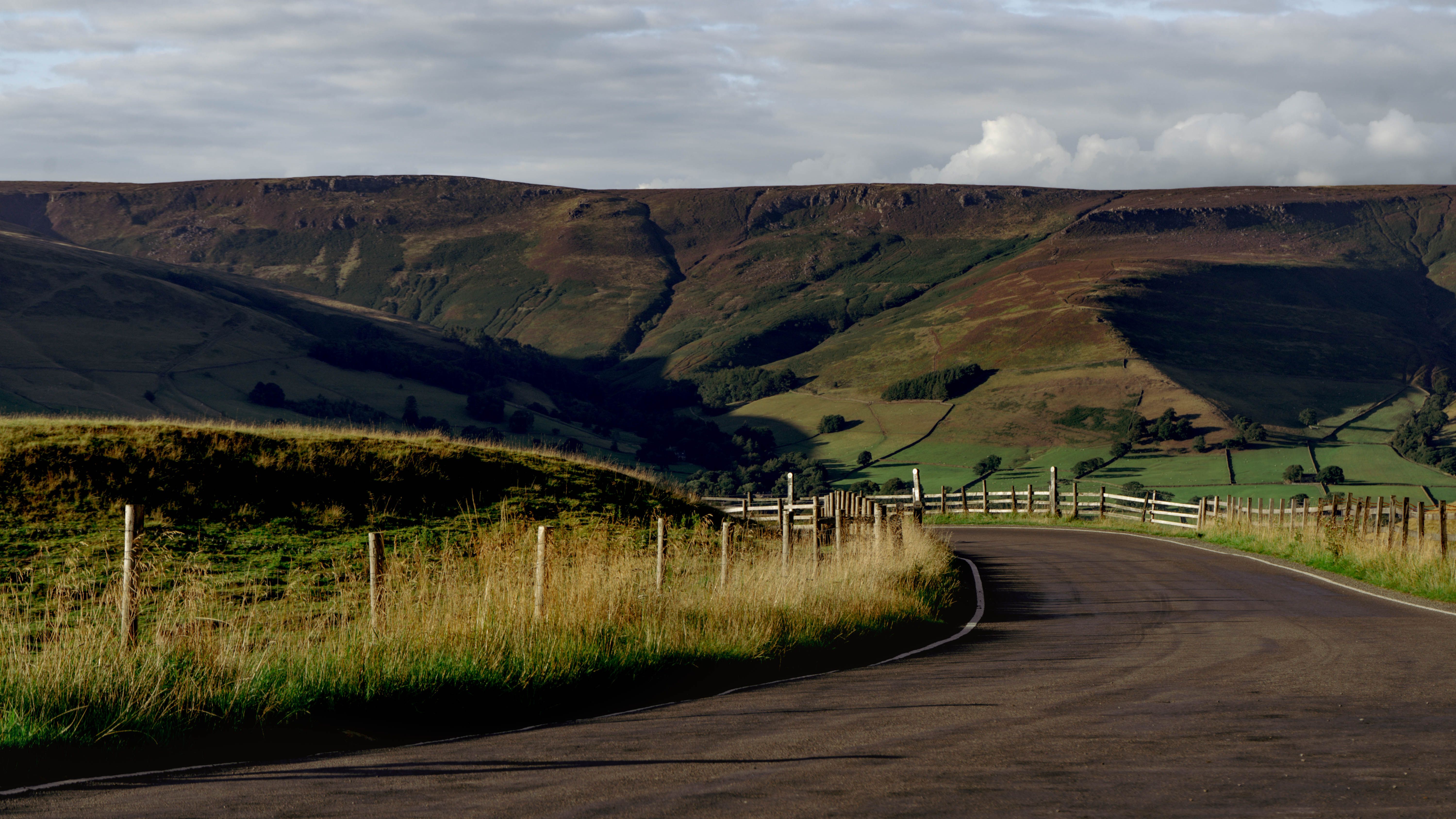 Road in Countryside in Mountains Landscape · Free Stock Photo