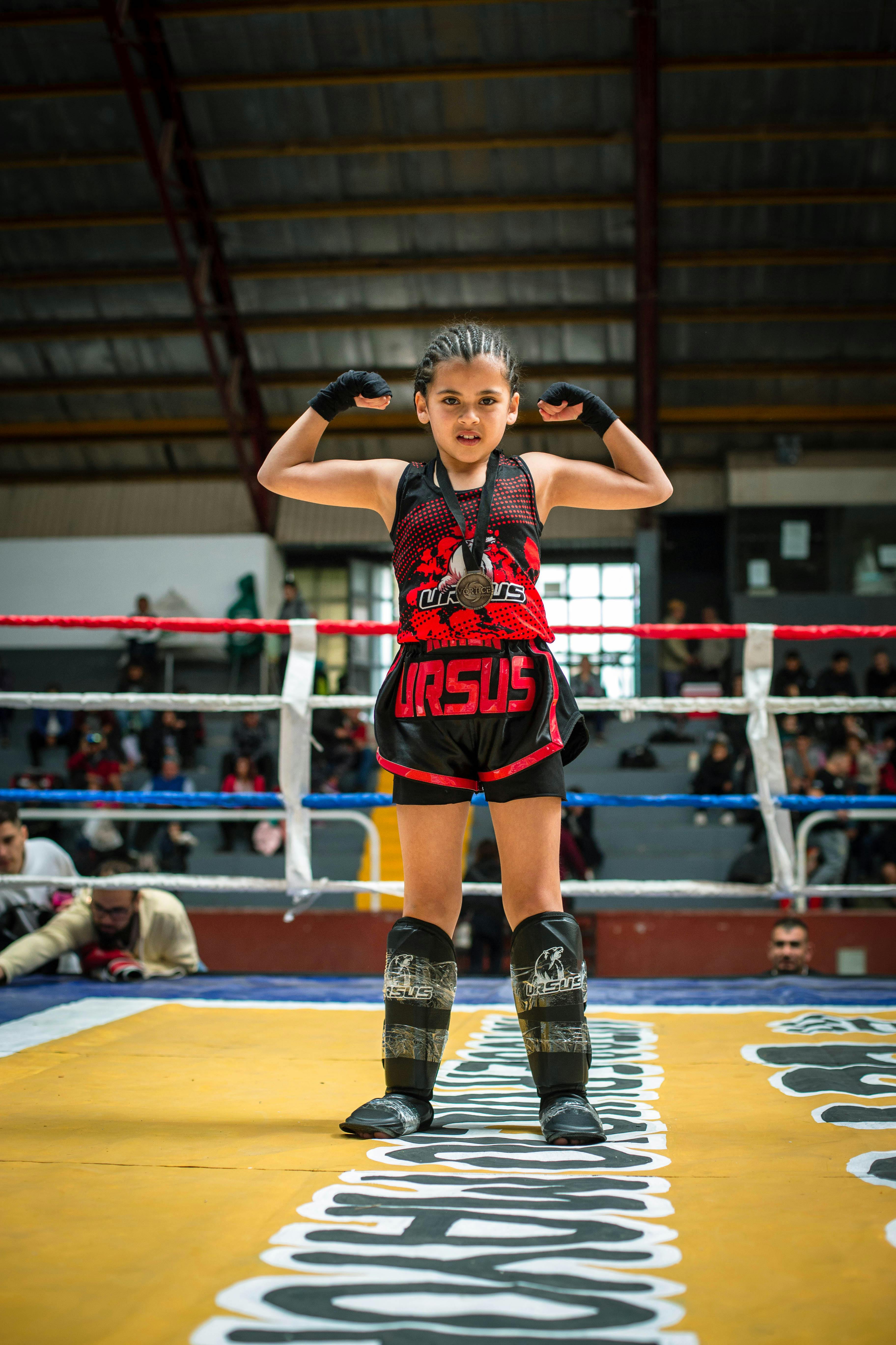 Combat Pose Photos, Download The BEST Free Combat Pose Stock Photos ...