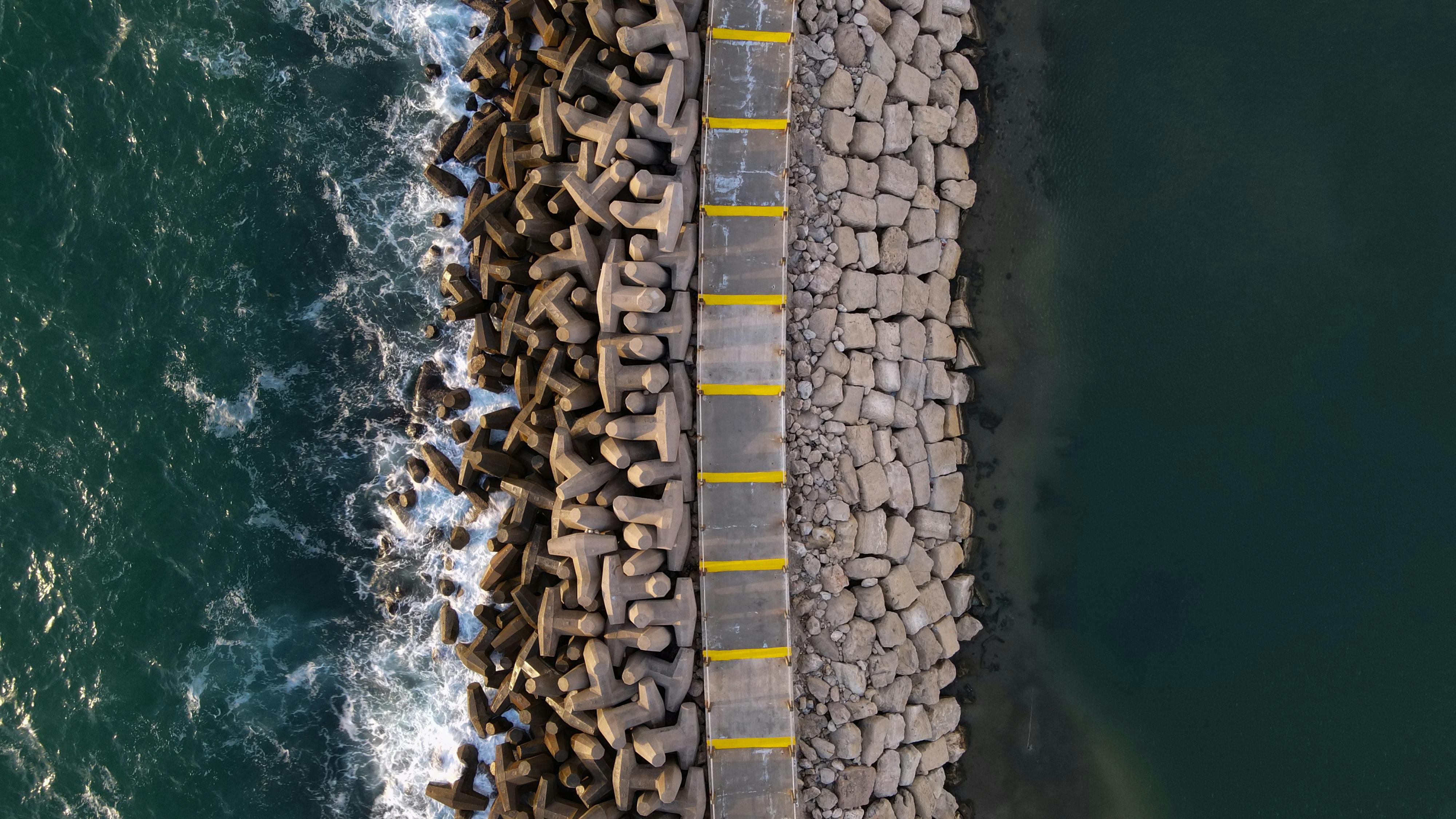 Sinter Breaker Photos, Download Free Sinter Breaker Stock Photos & HD ...