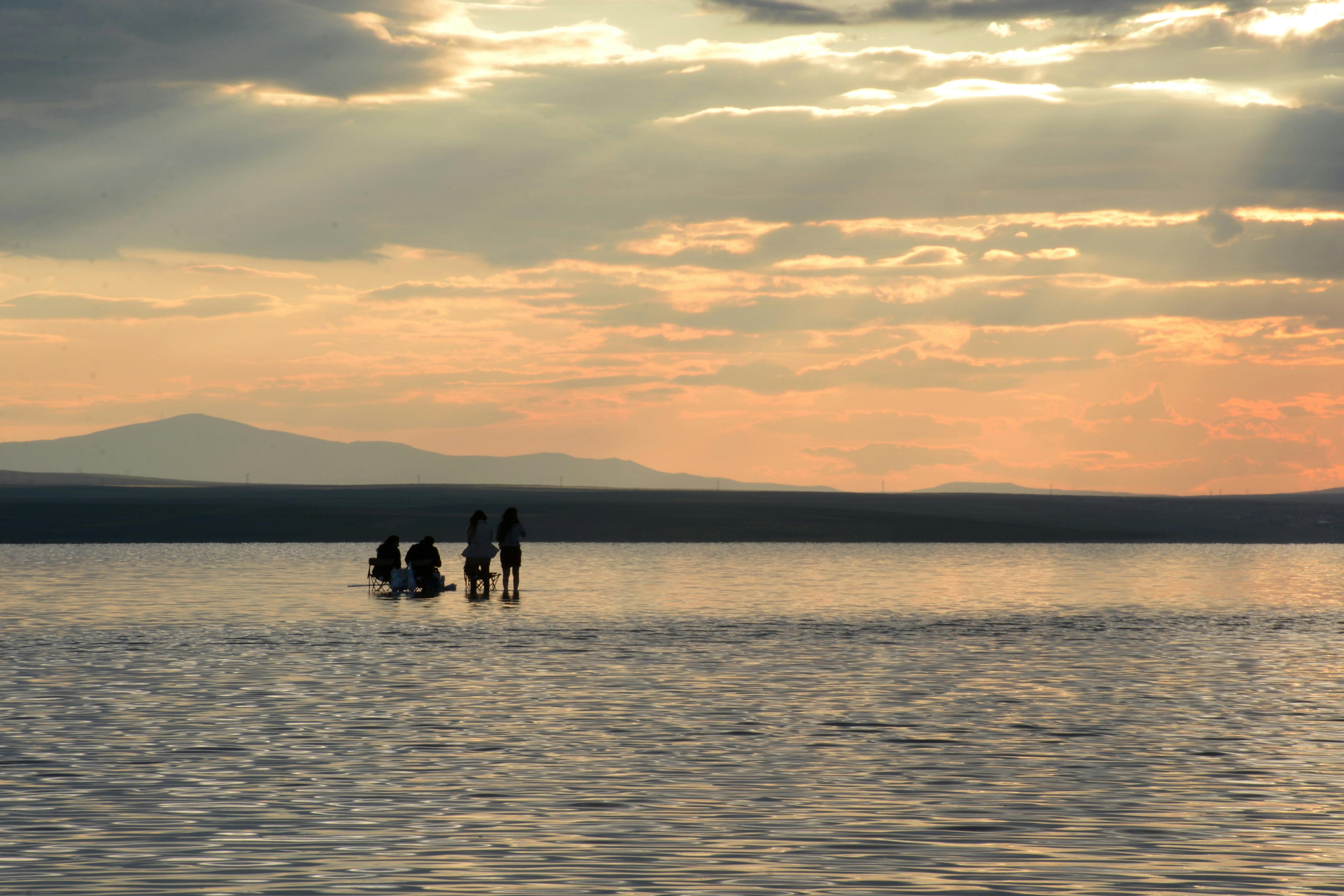 Foto de stock gratuita sobre actividad al aire libre, agua, al aire libre, anochecer, aventura ...