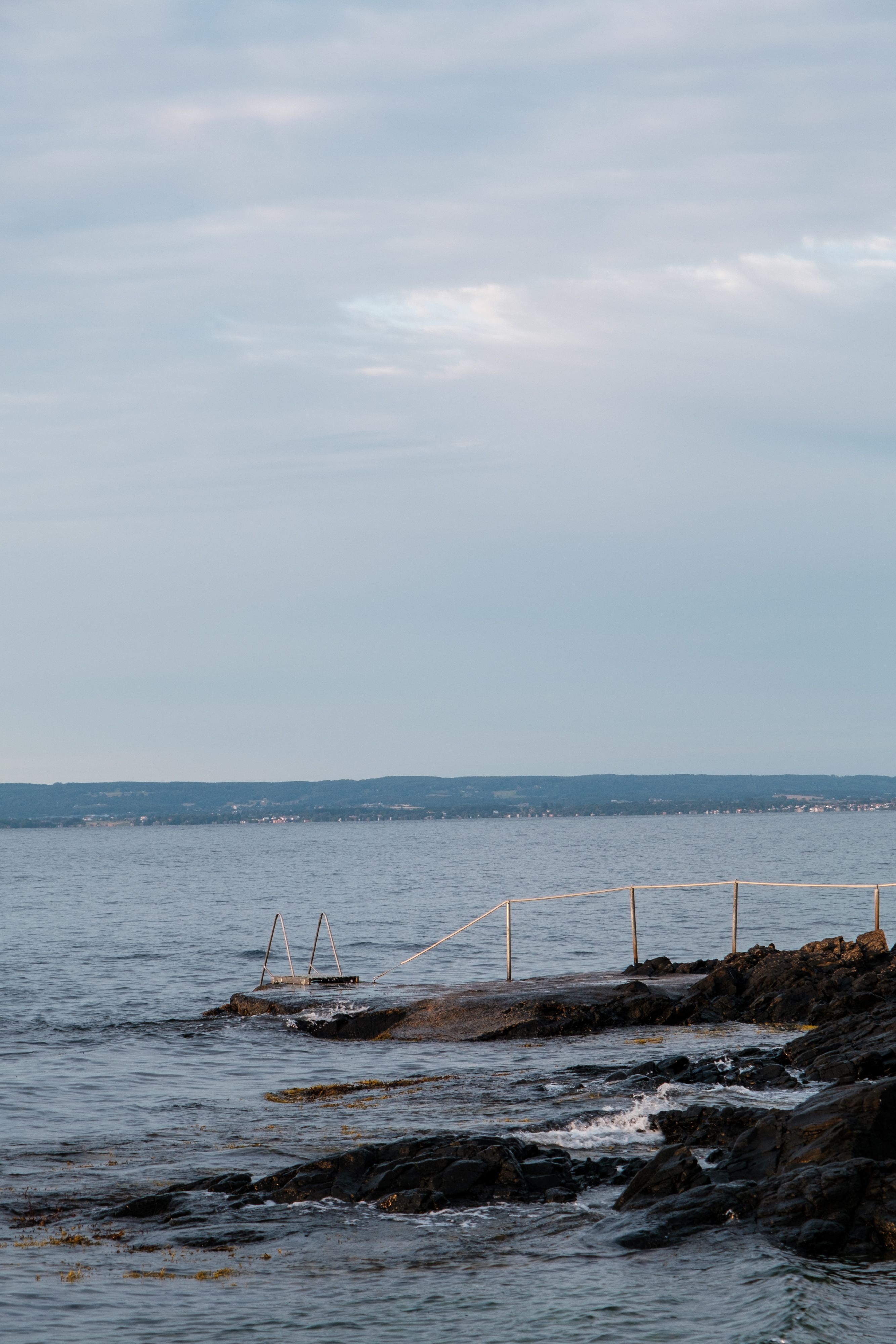 Rock Formations on a Beach · Free Stock Photo