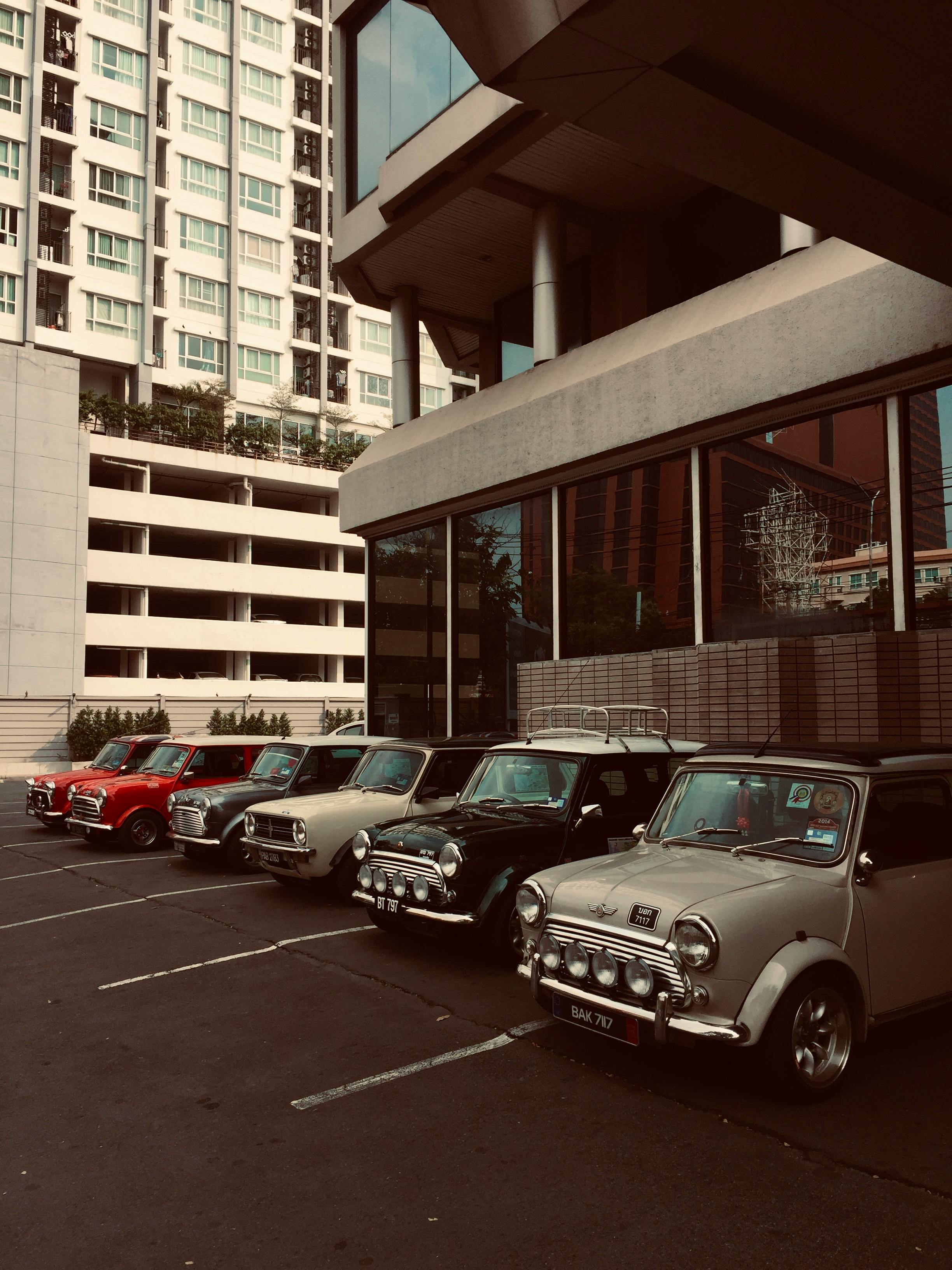 Vintage Mini Cars · Free Stock Photo