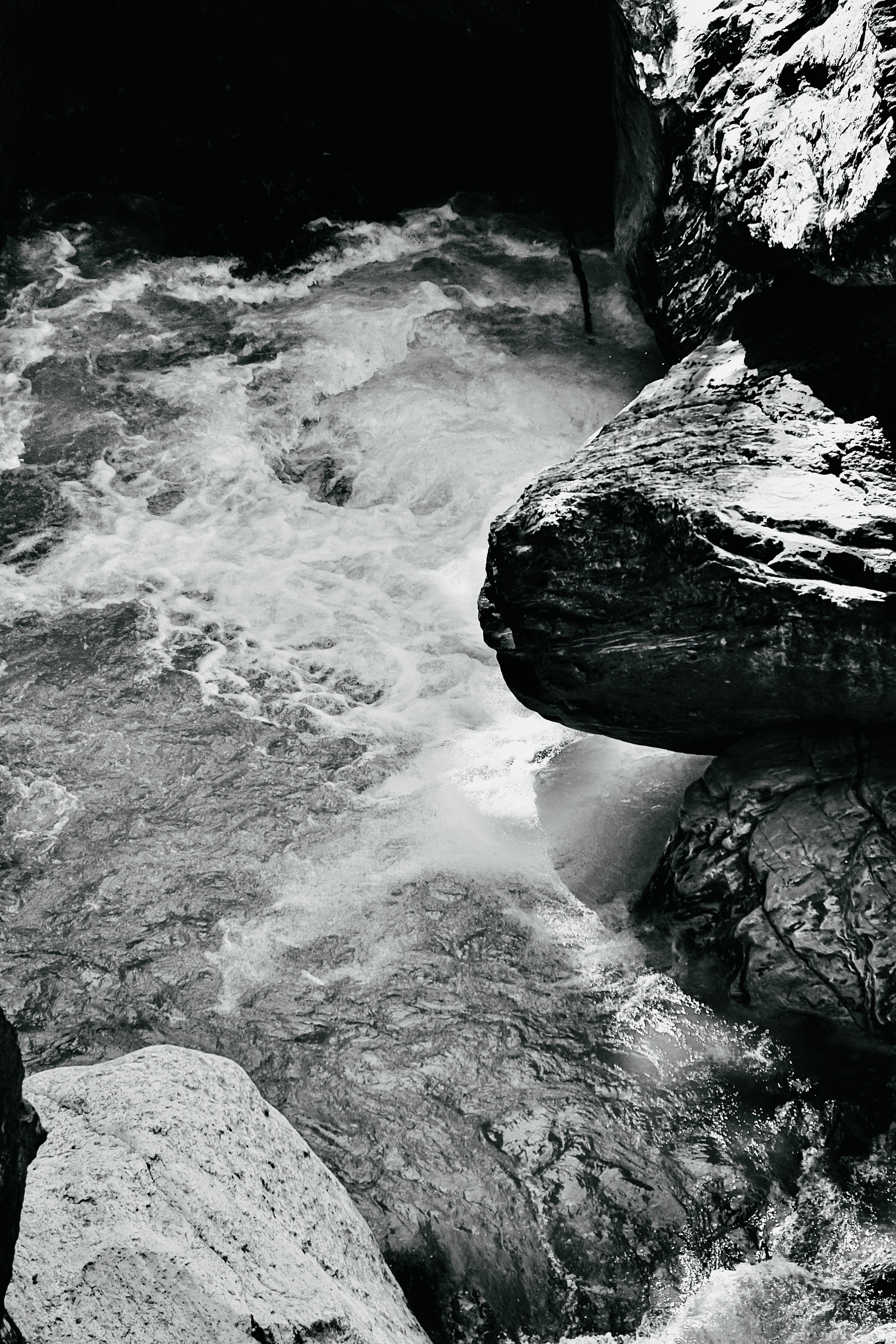 Water Falling Down Rocks in Black and White · Free Stock Photo