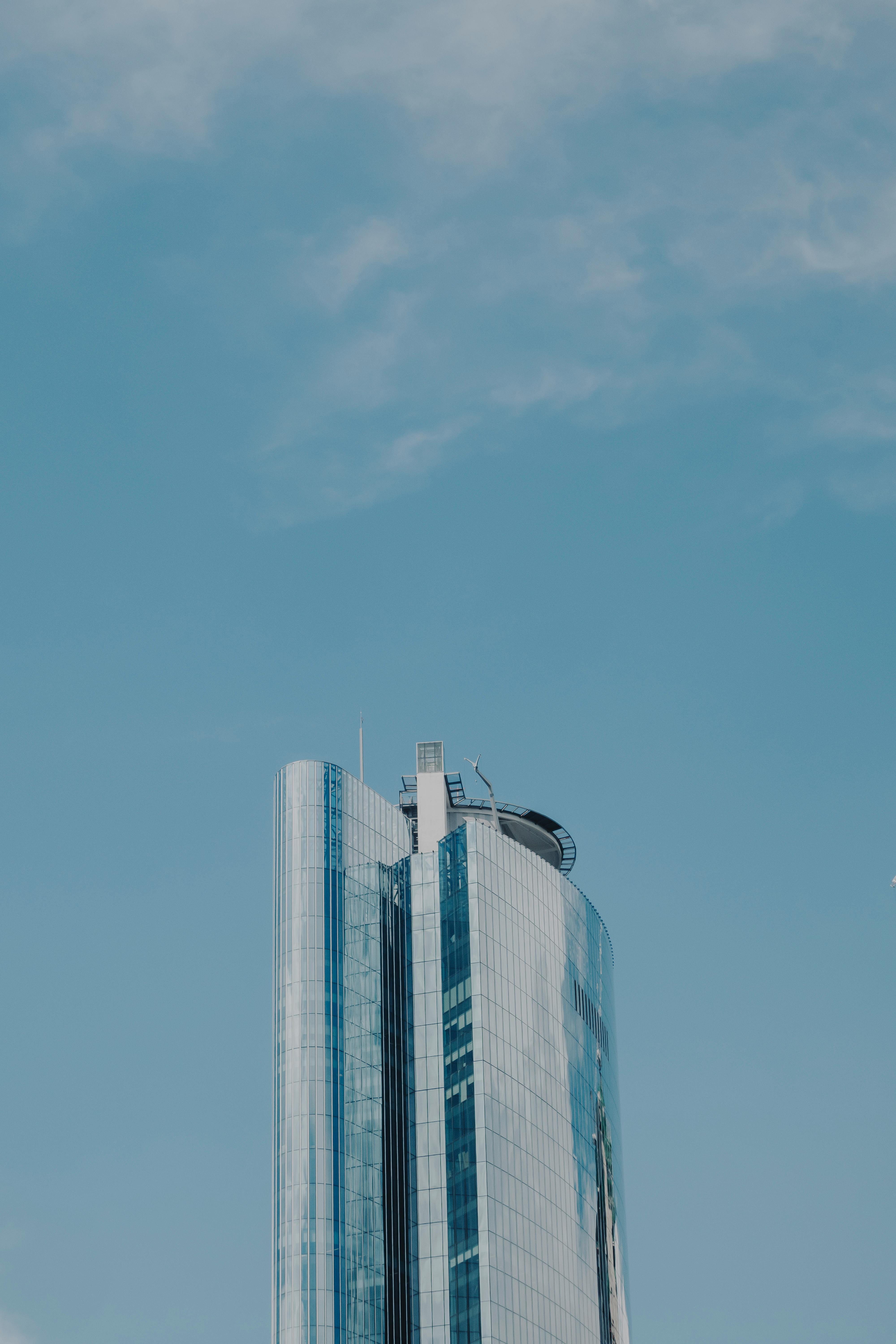 Building With Helipad Photos, Download The BEST Free Building With ...