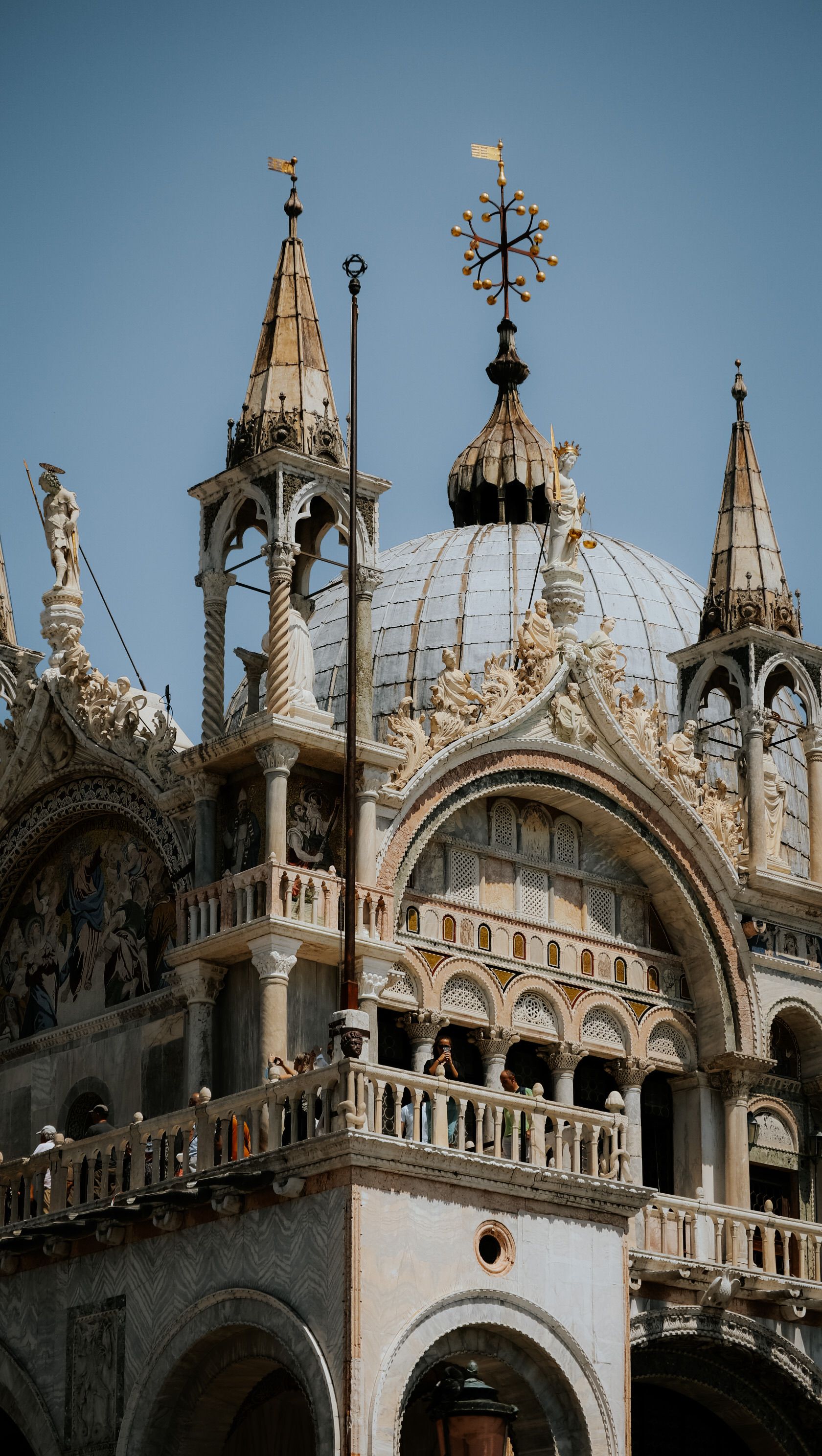 Foto de stock gratuita sobre basílica de san marcos, catedral, cúpulas ...