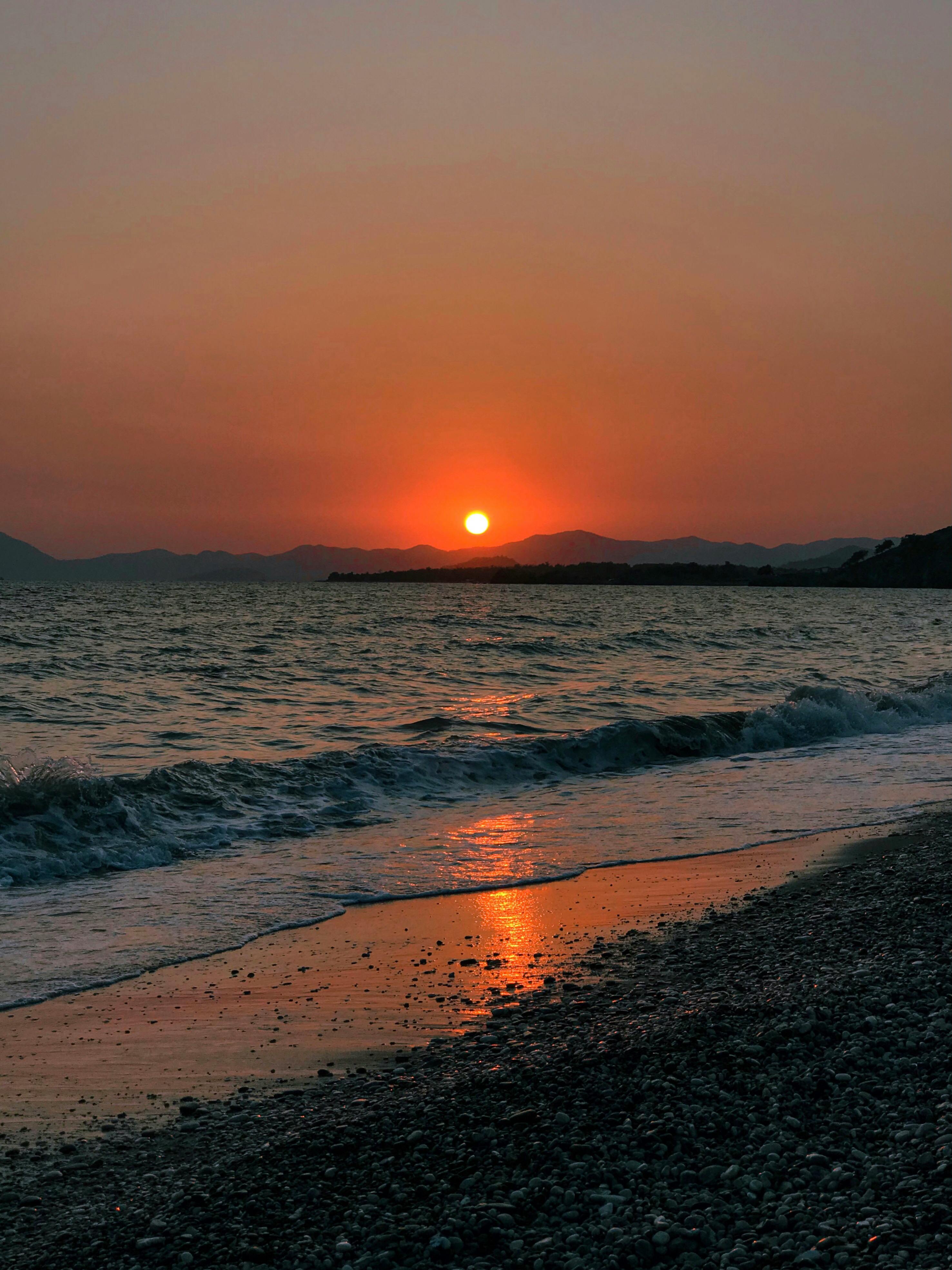 Beach Setting Photos, Download The BEST Free Beach Setting Stock Photos ...