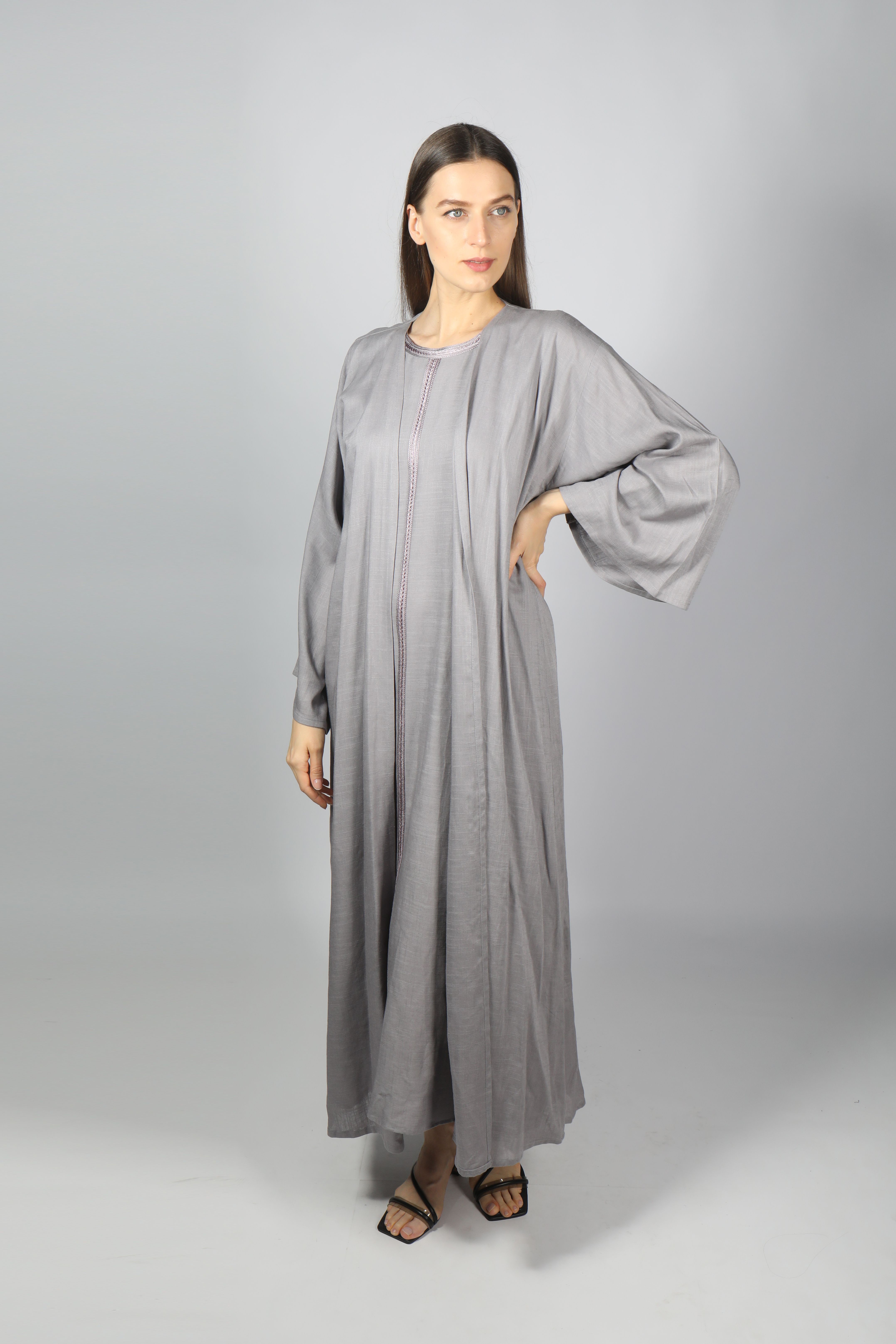 Abaya Model Photos, Download The BEST Free Abaya Model Stock Photos ...