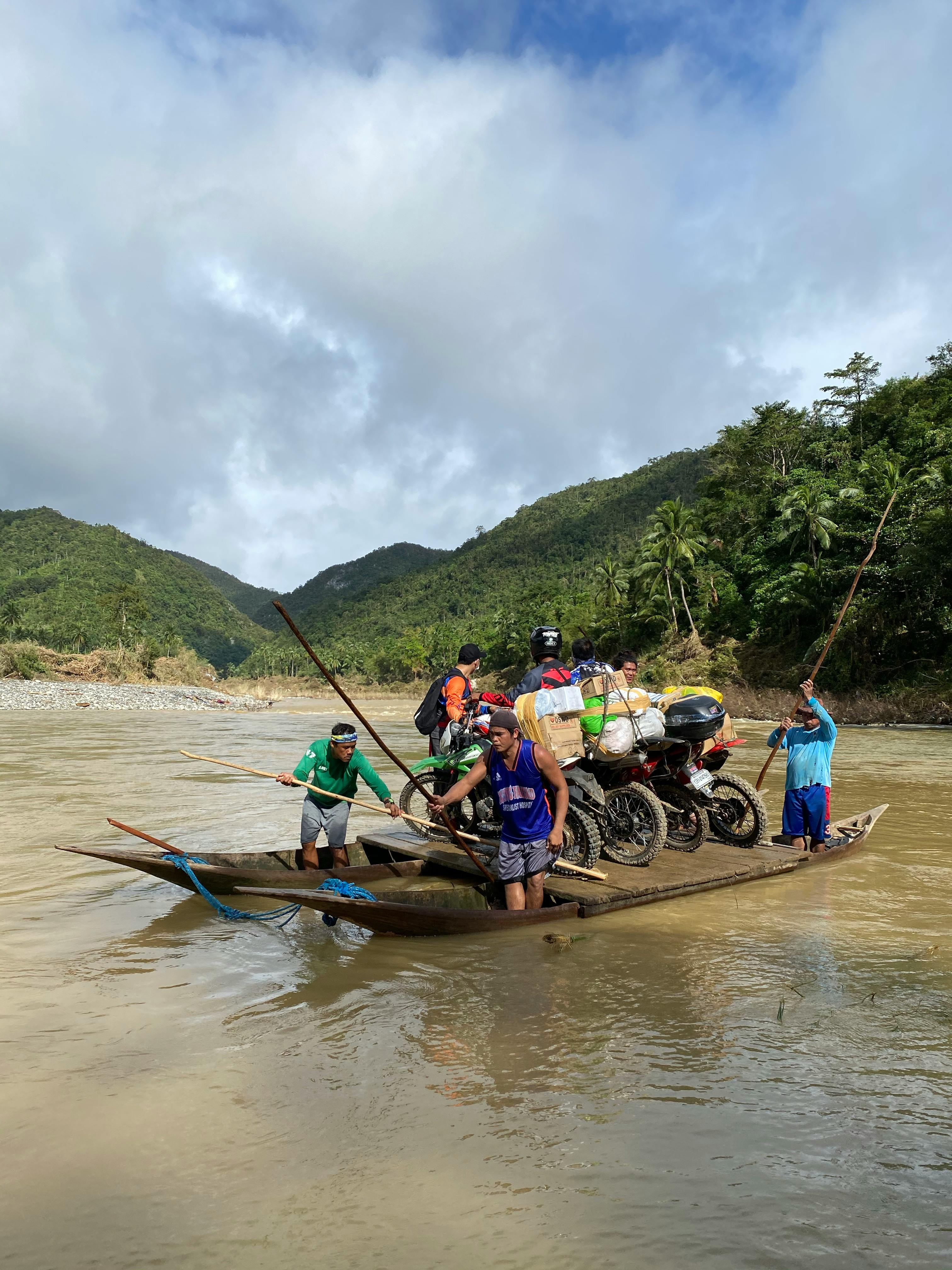 Man On Raft Photos, Download The BEST Free Man On Raft Stock Photos ...