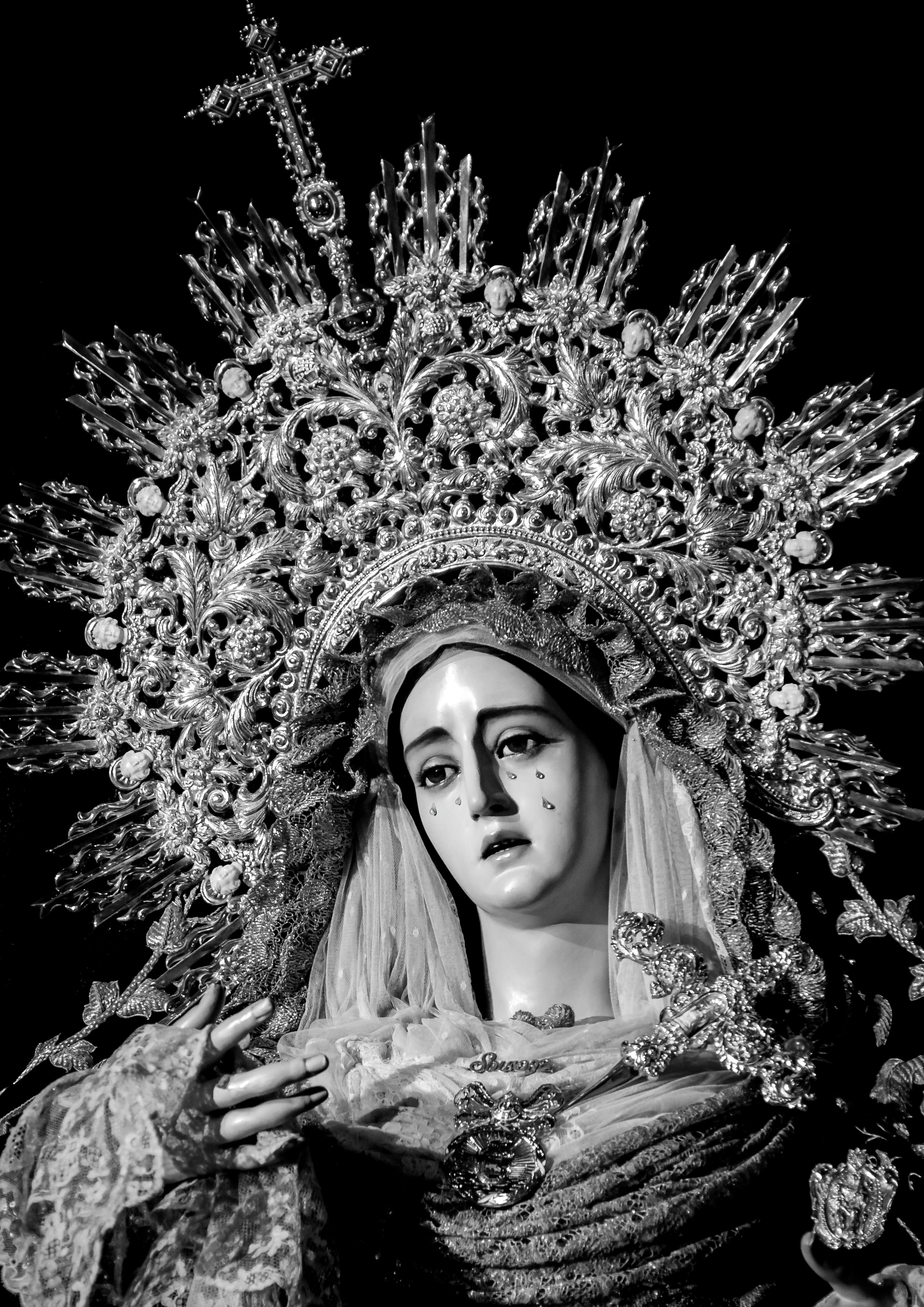 Crying Statue Photos, Download The BEST Free Crying Statue Stock Photos ...