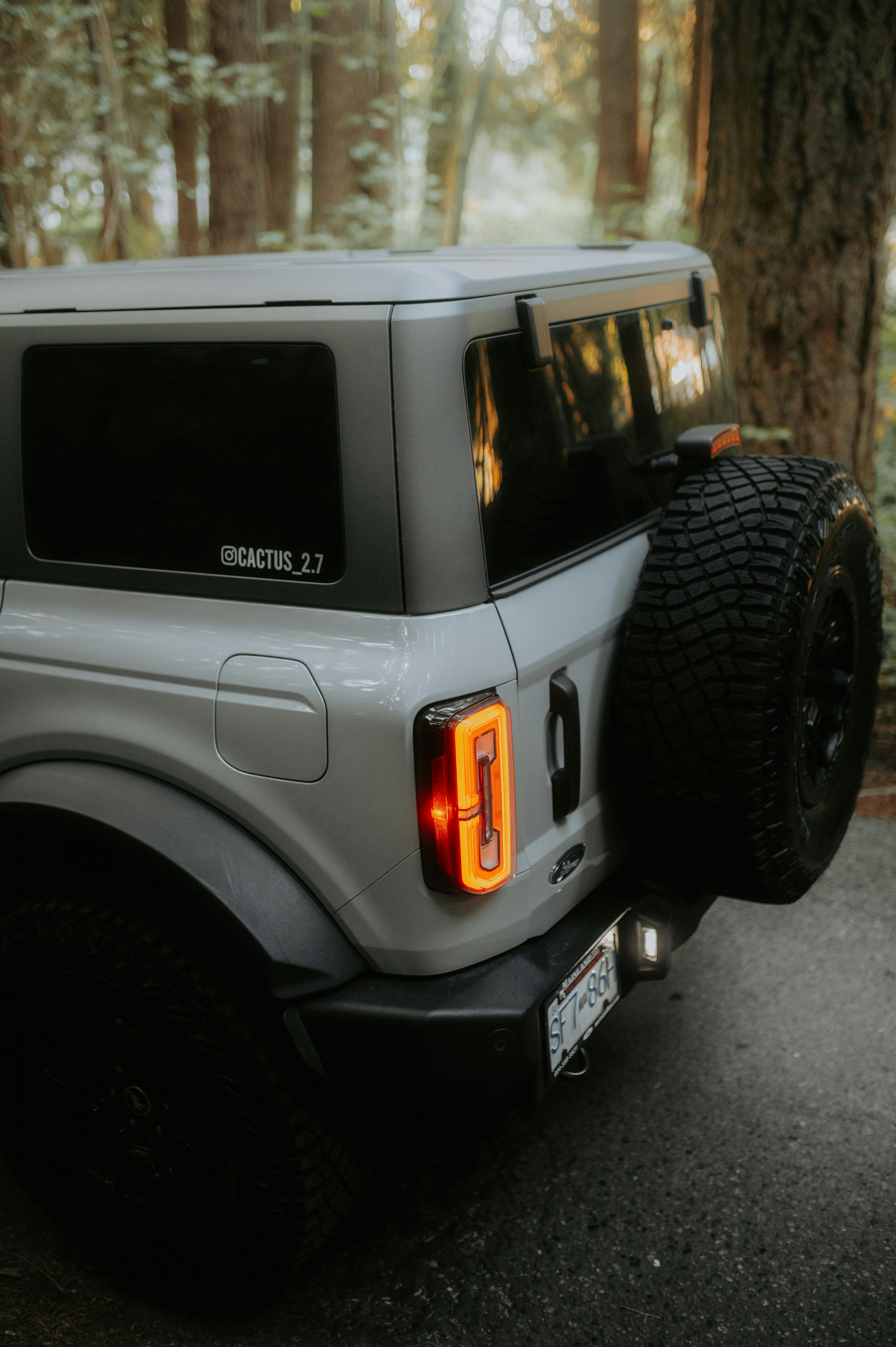 Back of a New Ford Bronco · Free Stock Photo