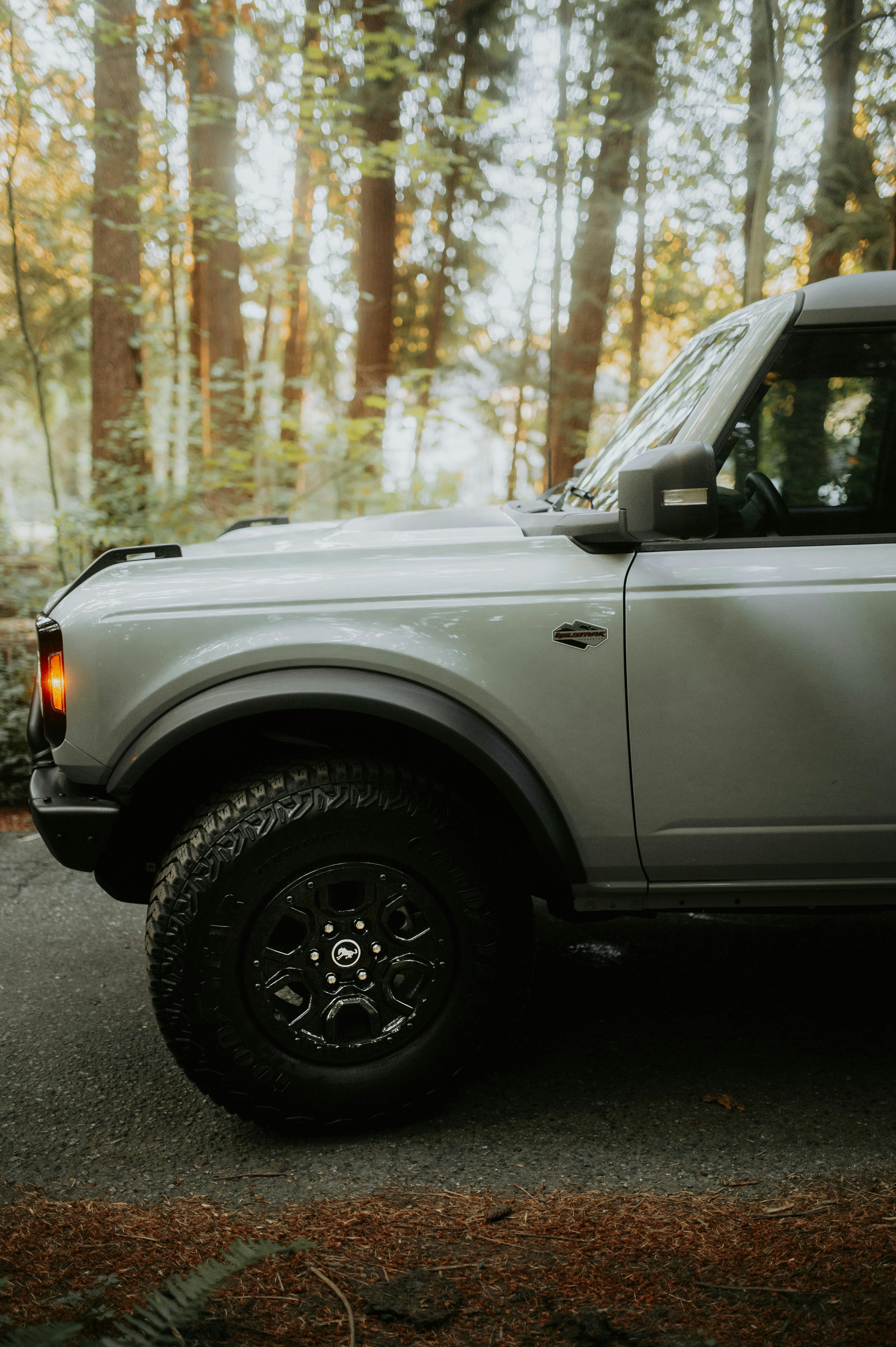 Close up of White Jeep Car · Free Stock Photo