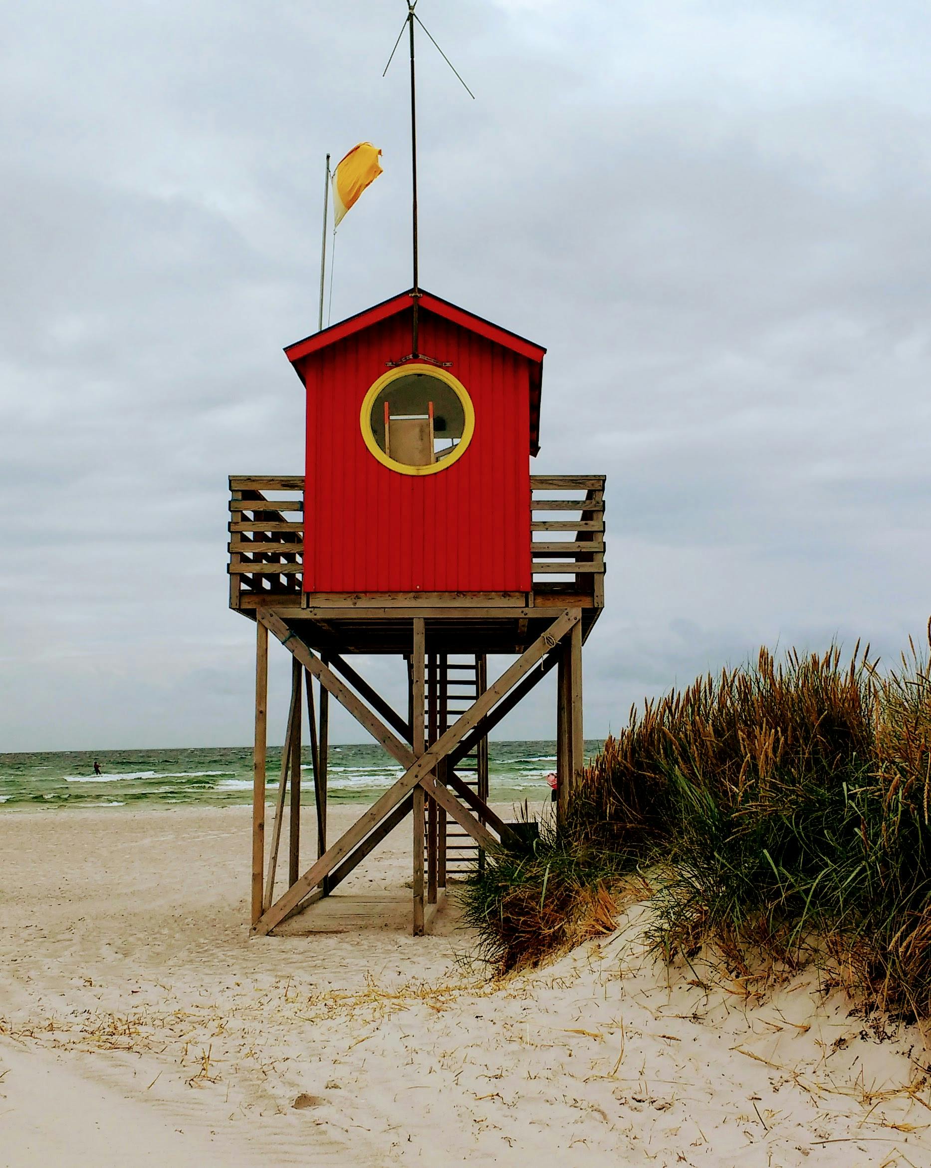 Lifeguard Tower · Free Stock Photo