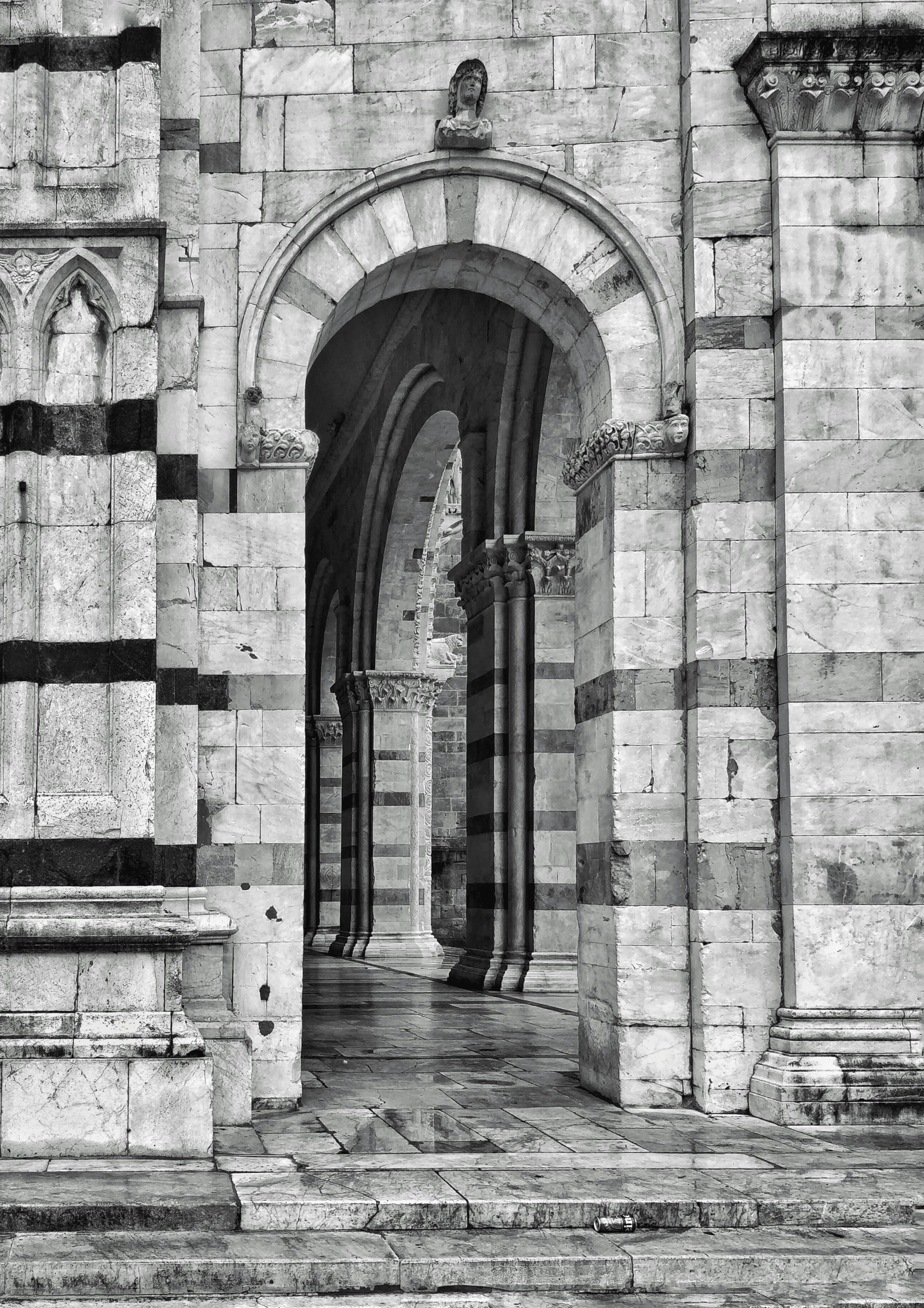 Arches on Classic Building · Free Stock Photo