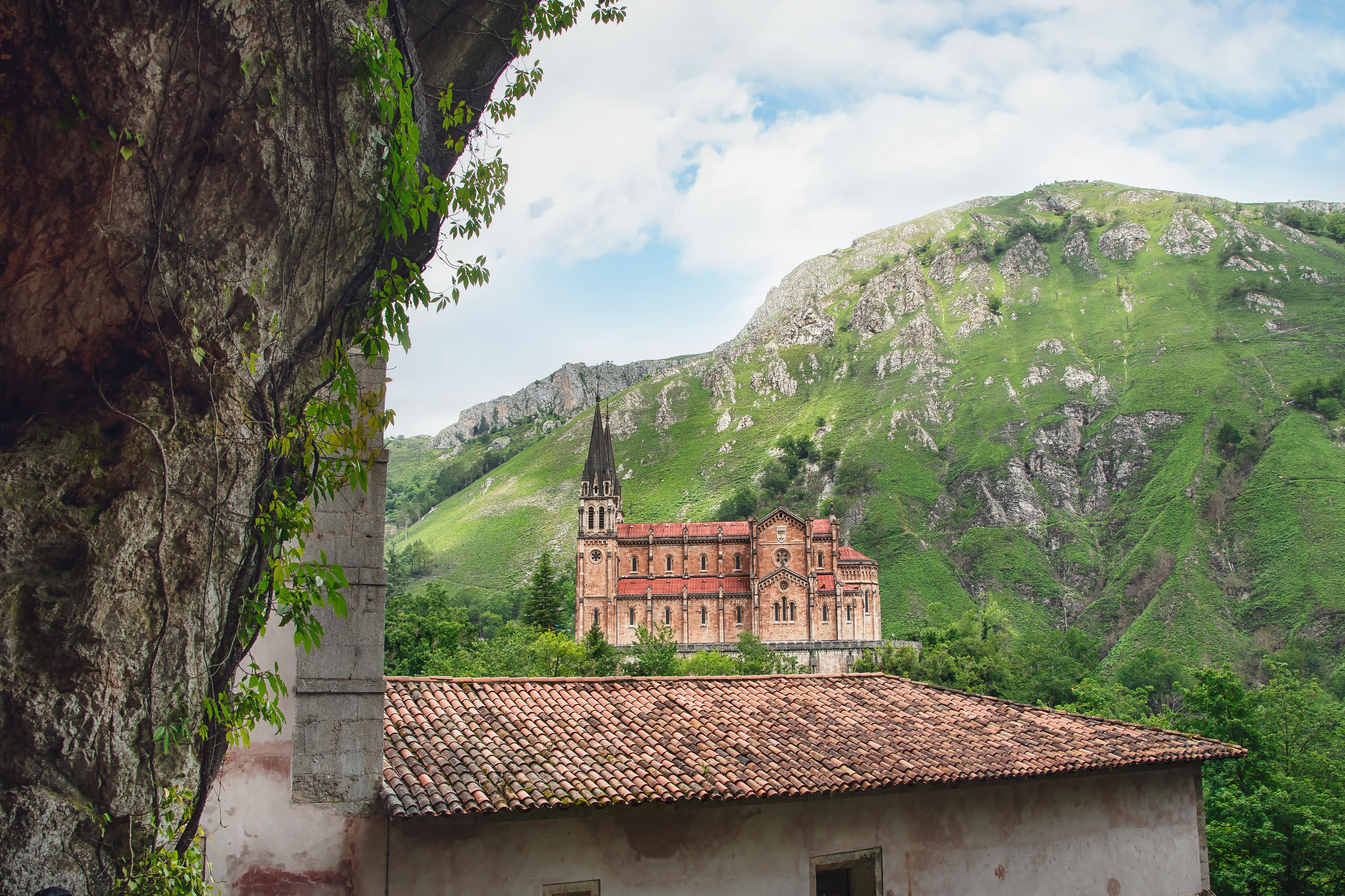 Gothic Church in Mountains · Free Stock Photo