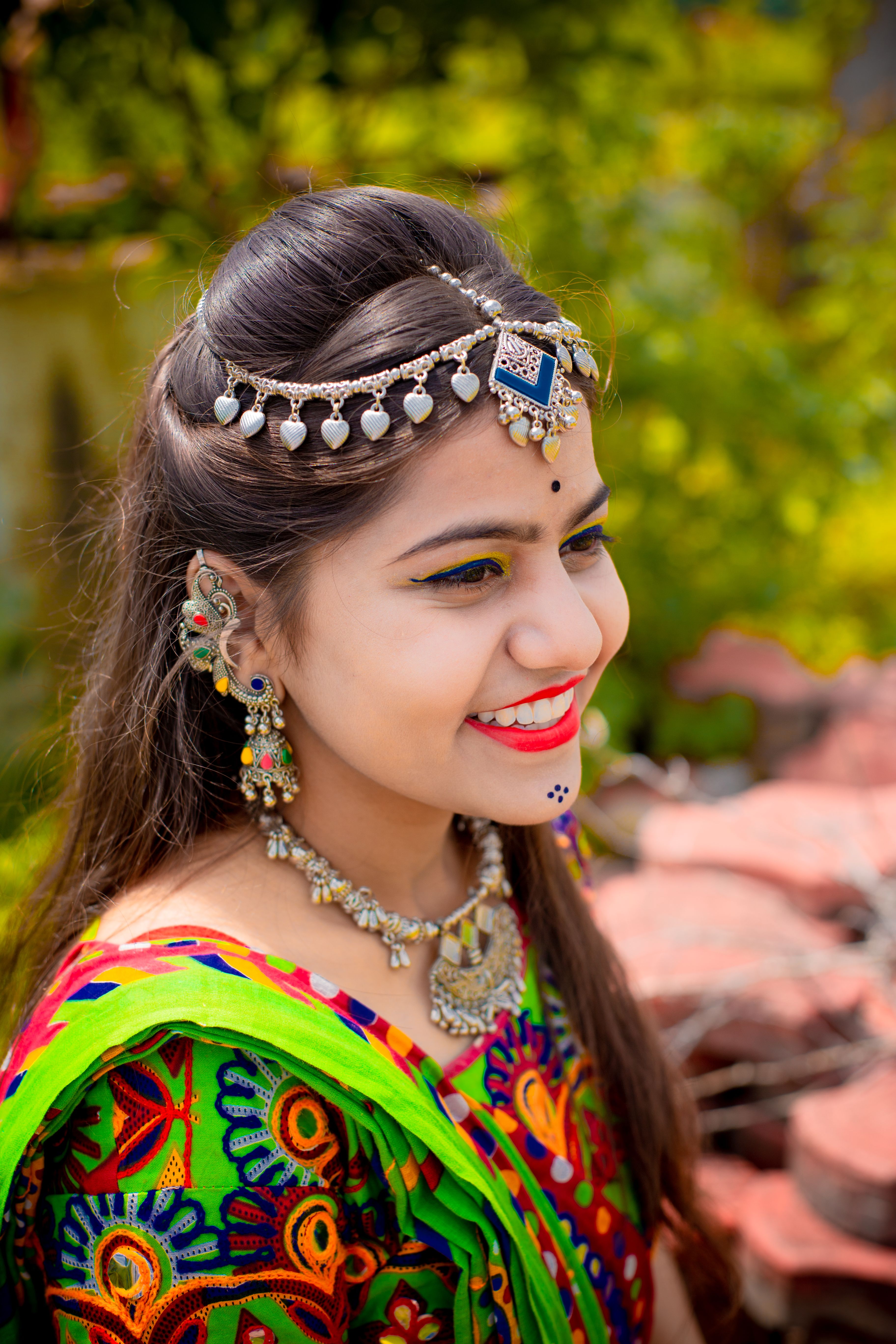 Woman in Traditional Indian Dress and Jewelry · Free Stock Photo