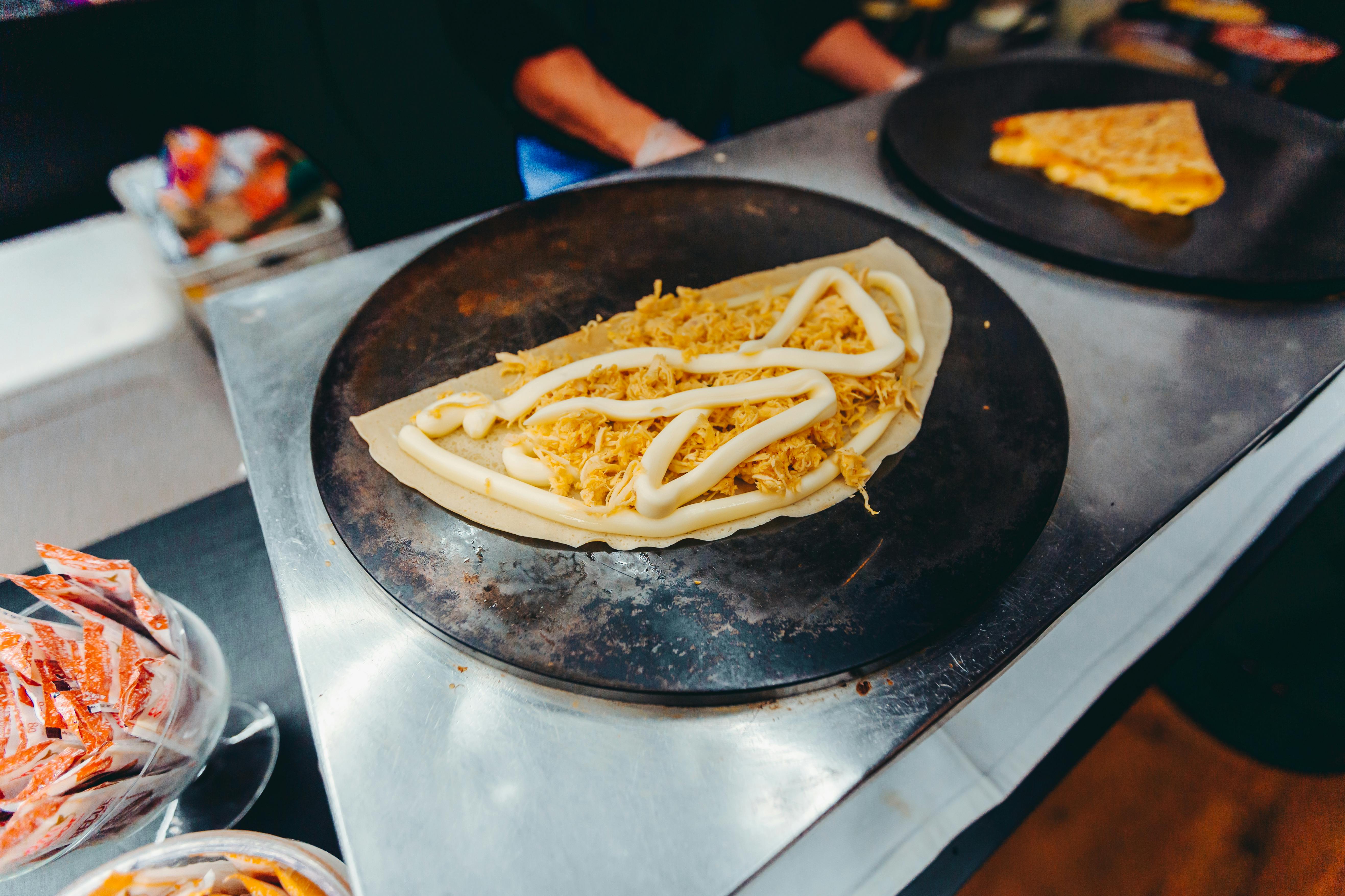 Cooking Crepe Photos, Download The BEST Free Cooking Crepe Stock Photos ...