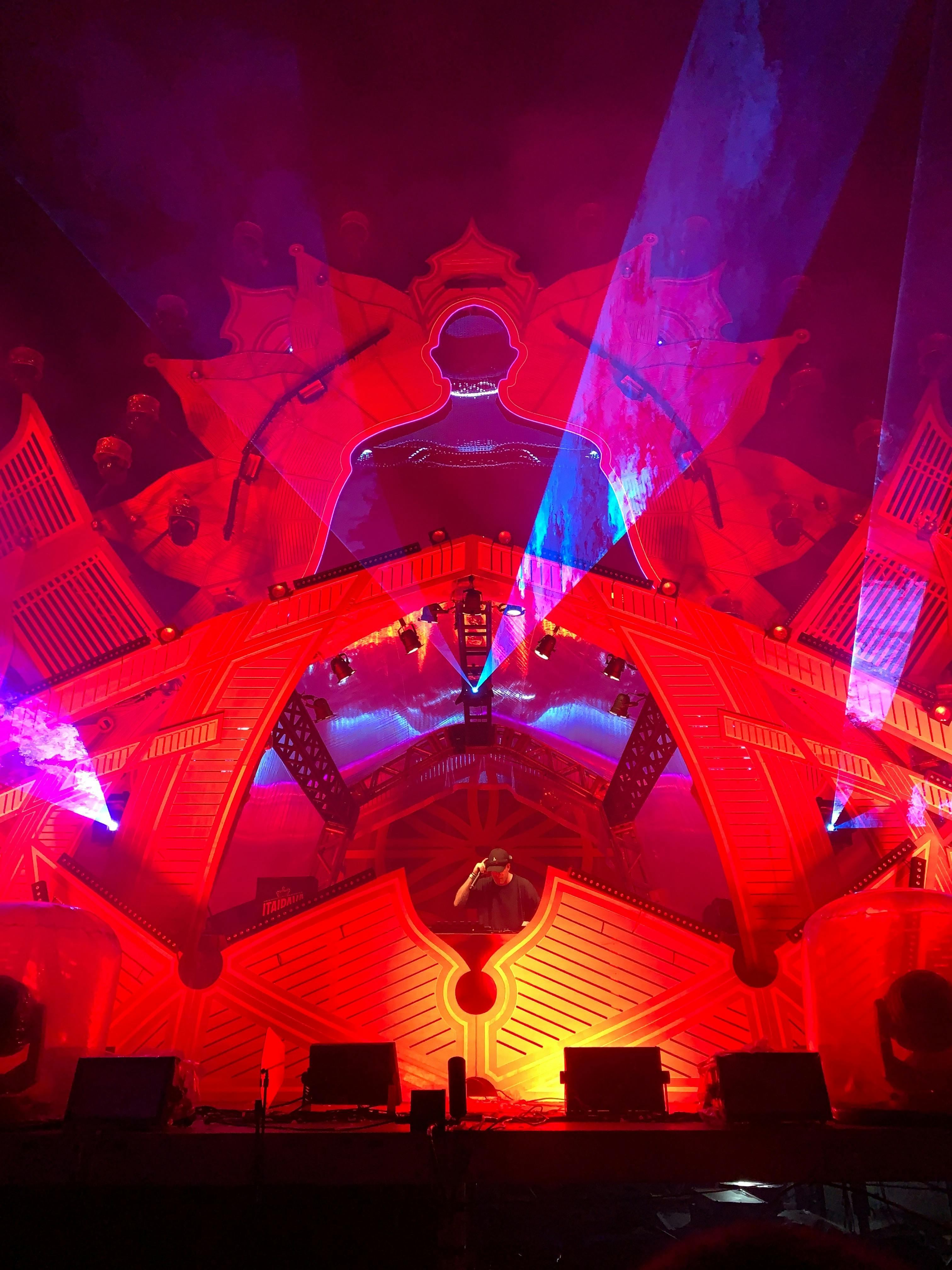 Multi Colored Stage Lights Photos, Download The BEST Free Multi Colored ...