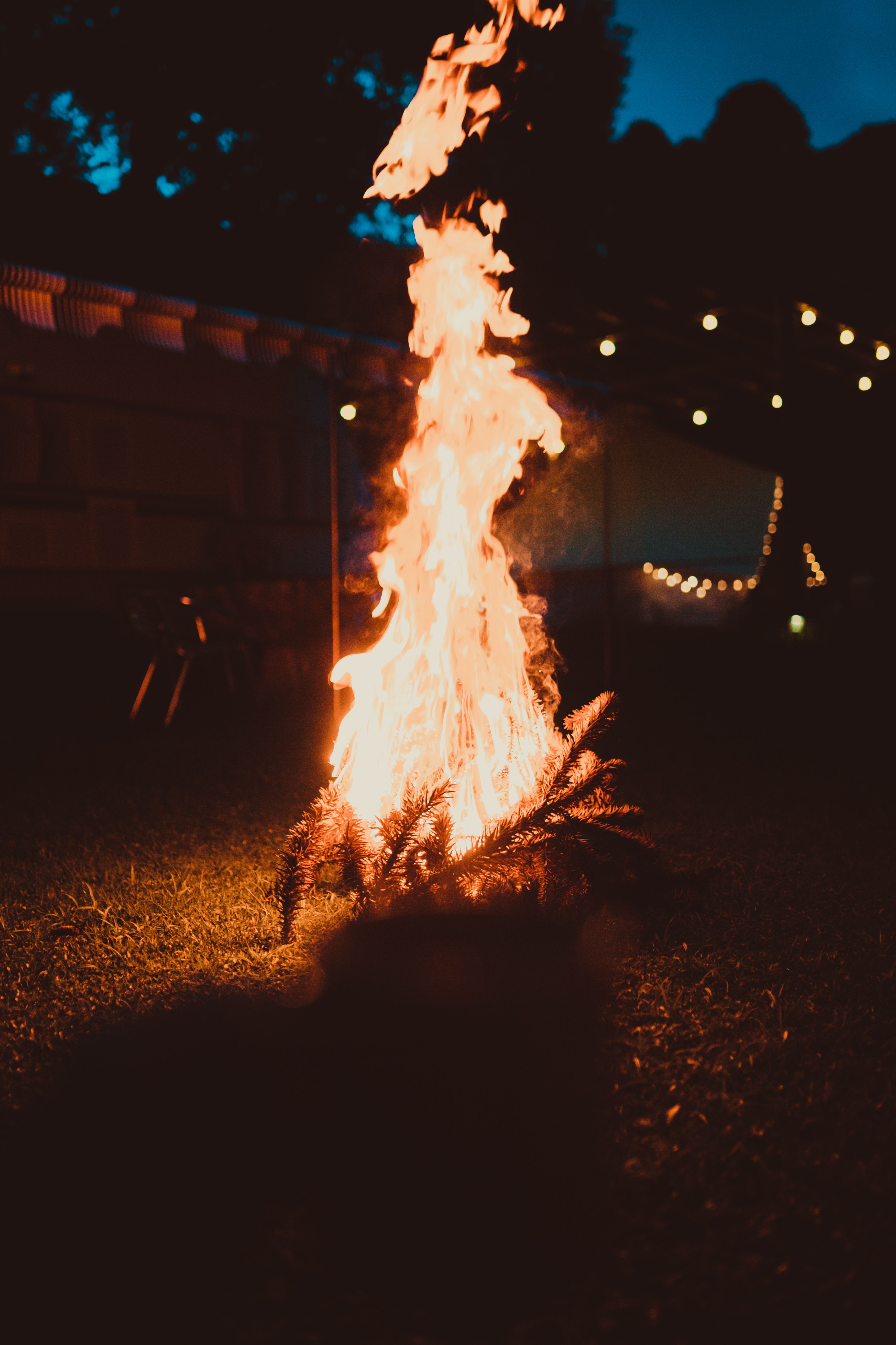 A Building Burning at Night · Free Stock Photo