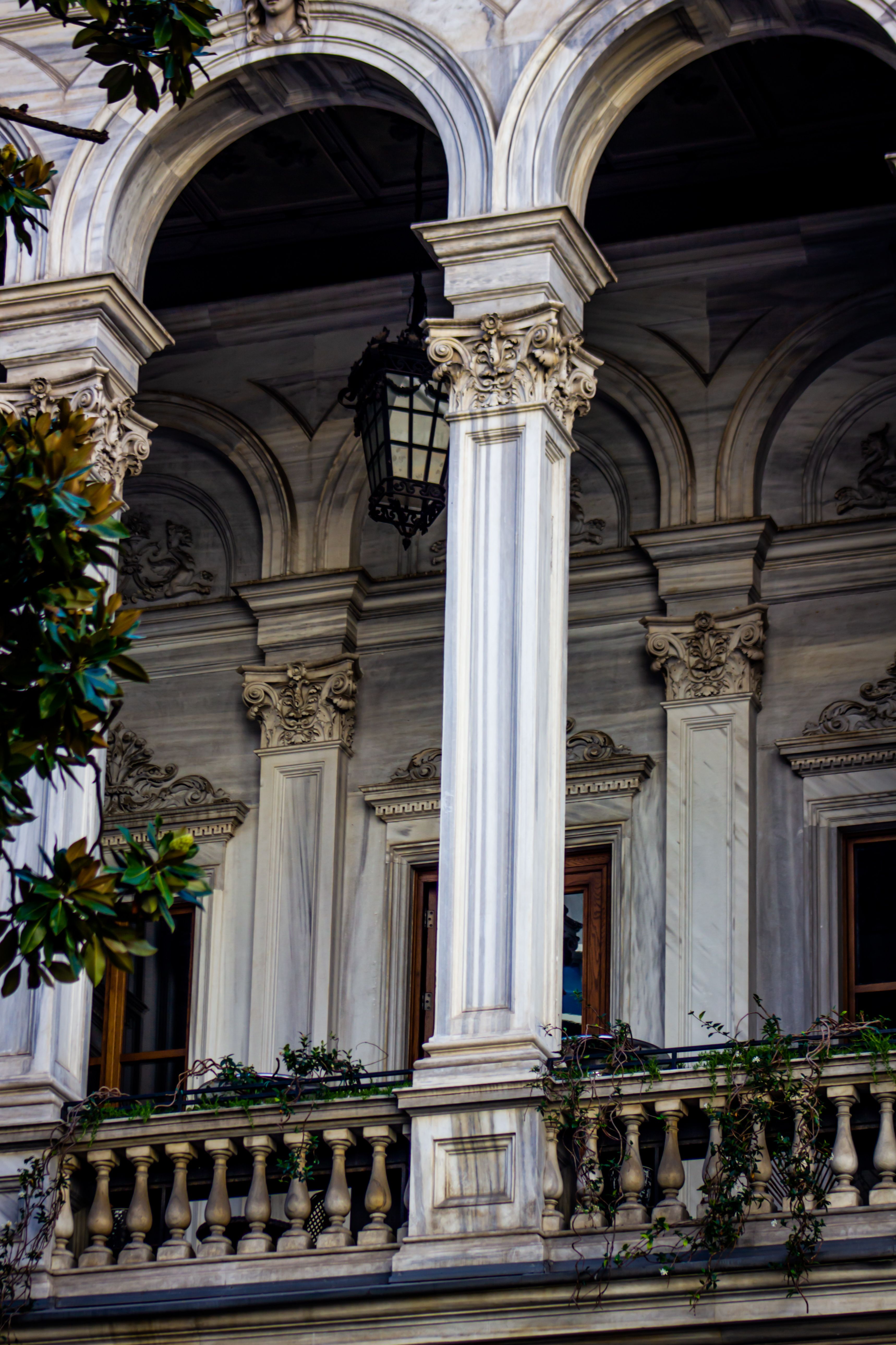 Balcony and a Column of a Palace Building · Free Stock Photo