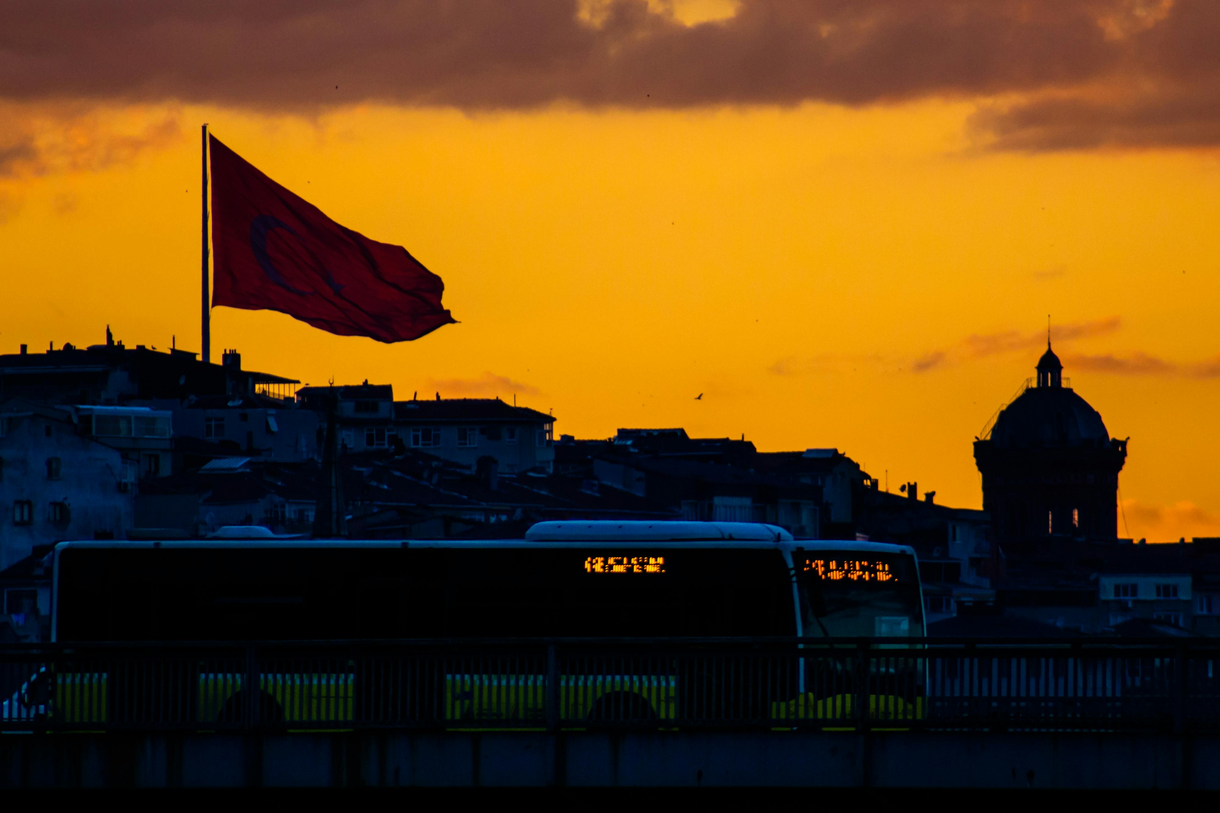 Bus Sunset Photos, Download The BEST Free Bus Sunset Stock Photos & HD ...