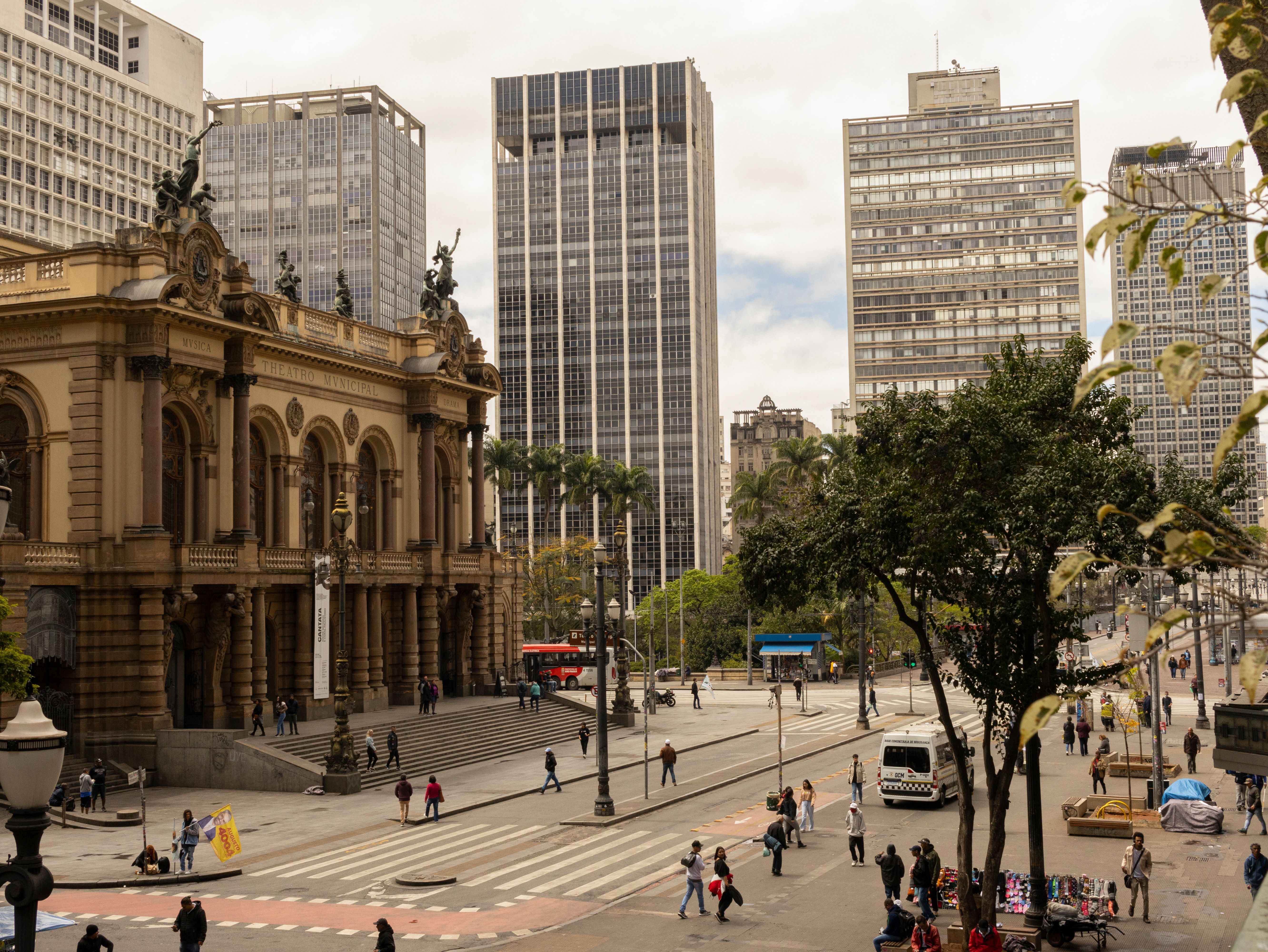 Town Square and Modern Skyscrapers · Free Stock Photo